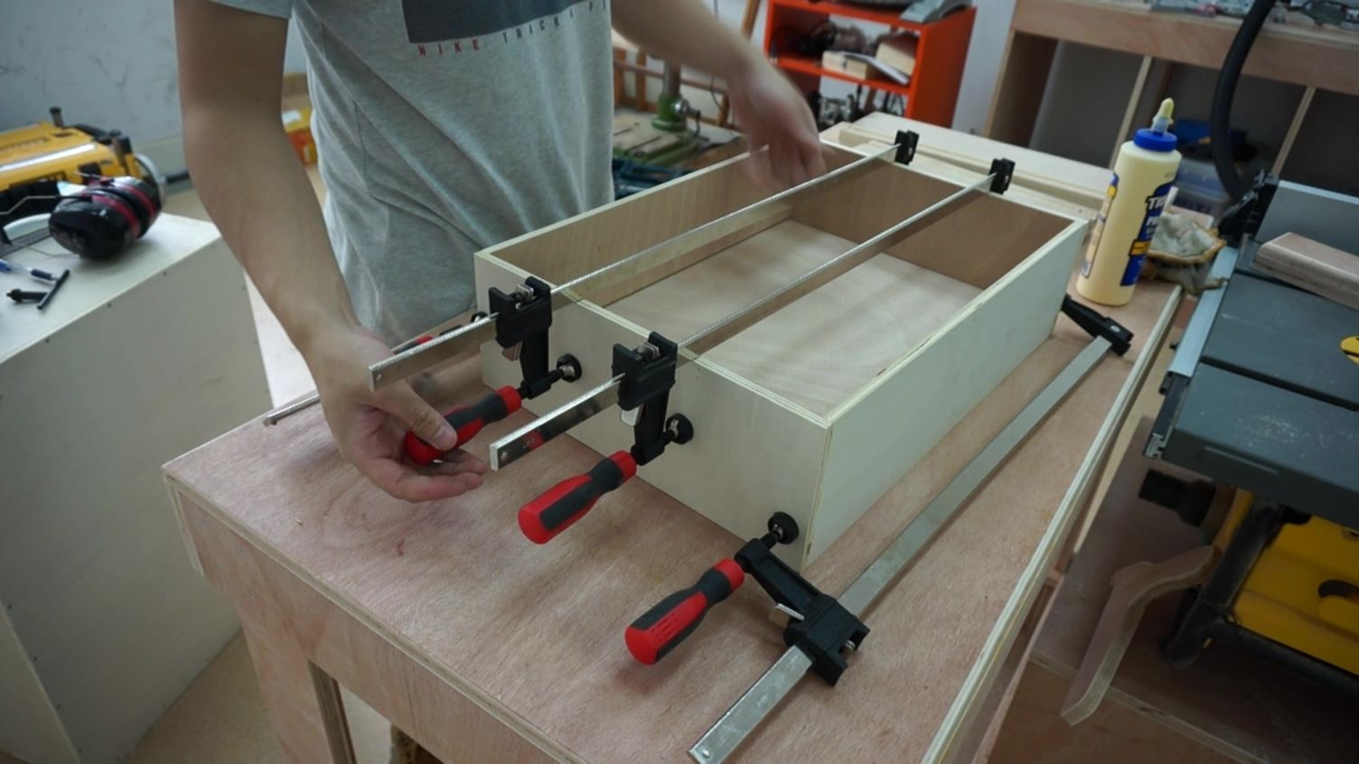 Planer Stand Cabinet : 6 Steps (with Pictures) - Instructables