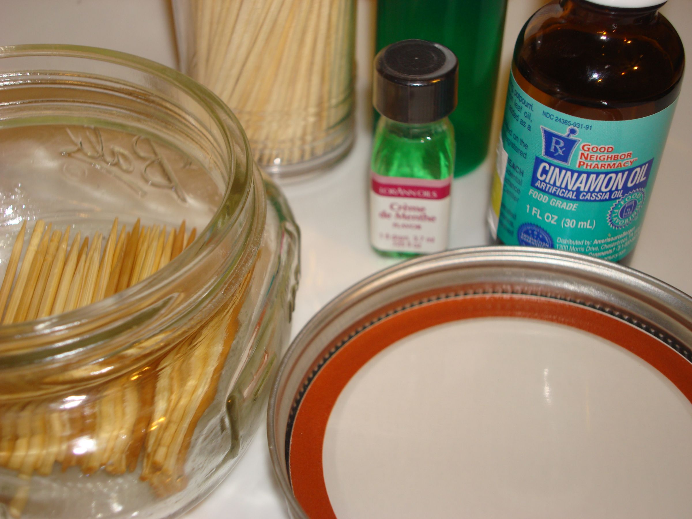 How to Make Hot Cinnamon Tooth Picks by Infusing : 6 Steps (with ...
