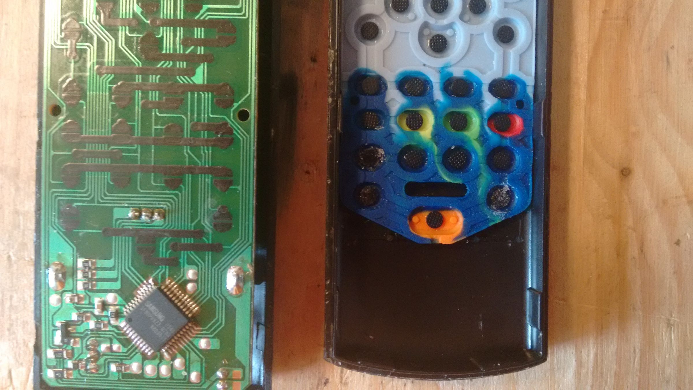 Riparare I Tasti Di Un Telecomando : 3 Steps - Instructables