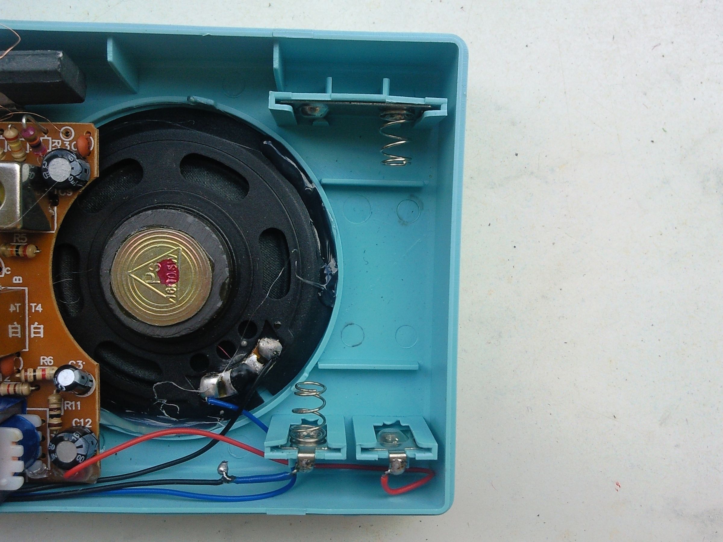 Assembling AM Radio Receiver Kit : 9 Steps (with Pictures) - Instructables