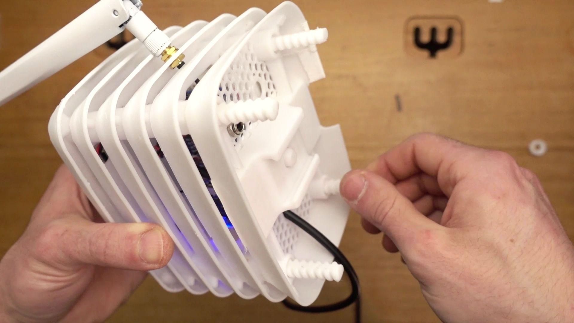 Autonomous Solar-powered Irrigation & Monitoring Station : 12 Steps ...
