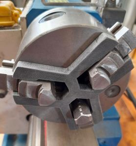 A Cheap and Easy to Make Lathe Chuck Spider (Spacer) : 6 Steps (with ...