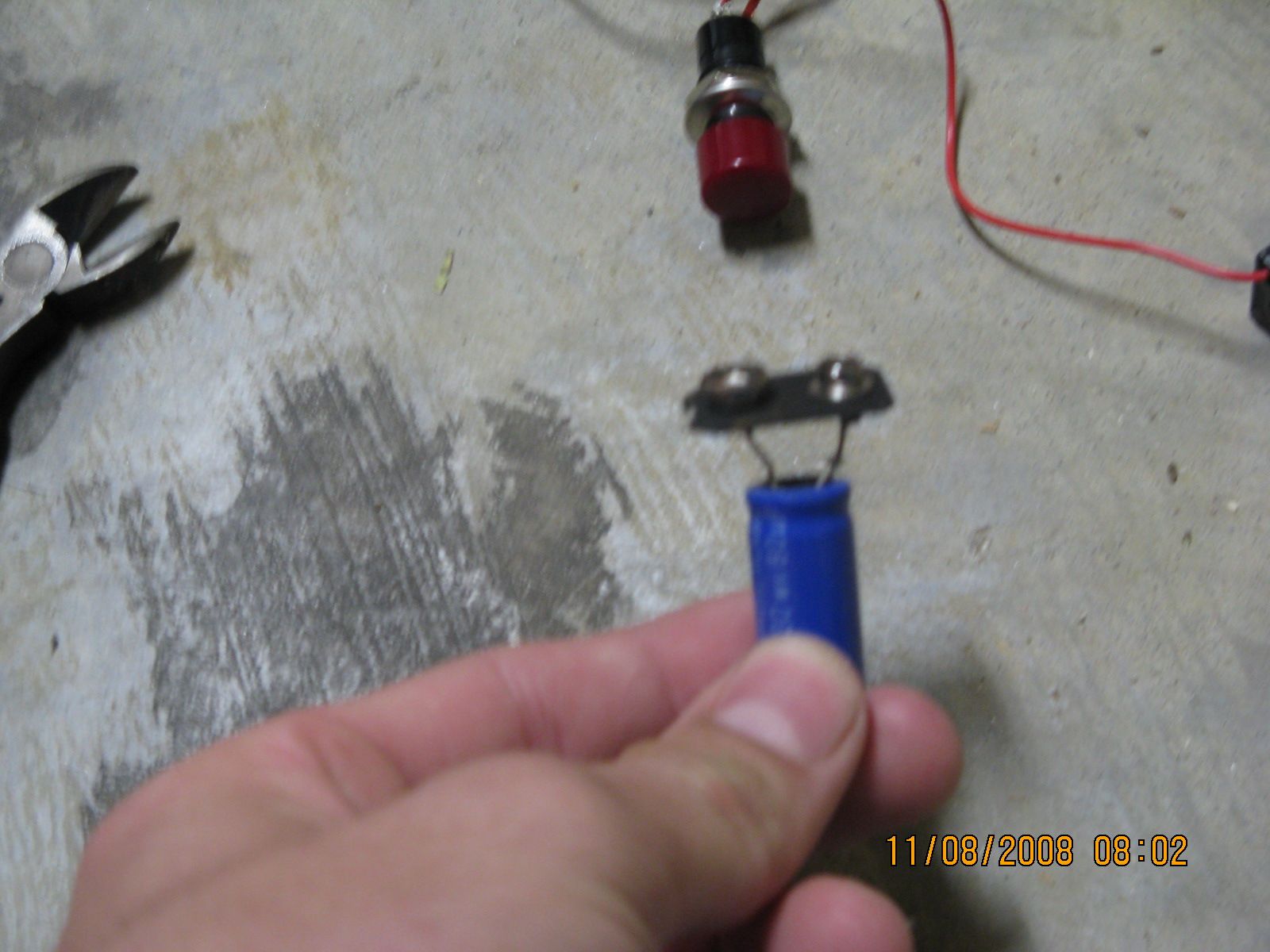 9 Volt Secret Taser : 8 Steps - Instructables