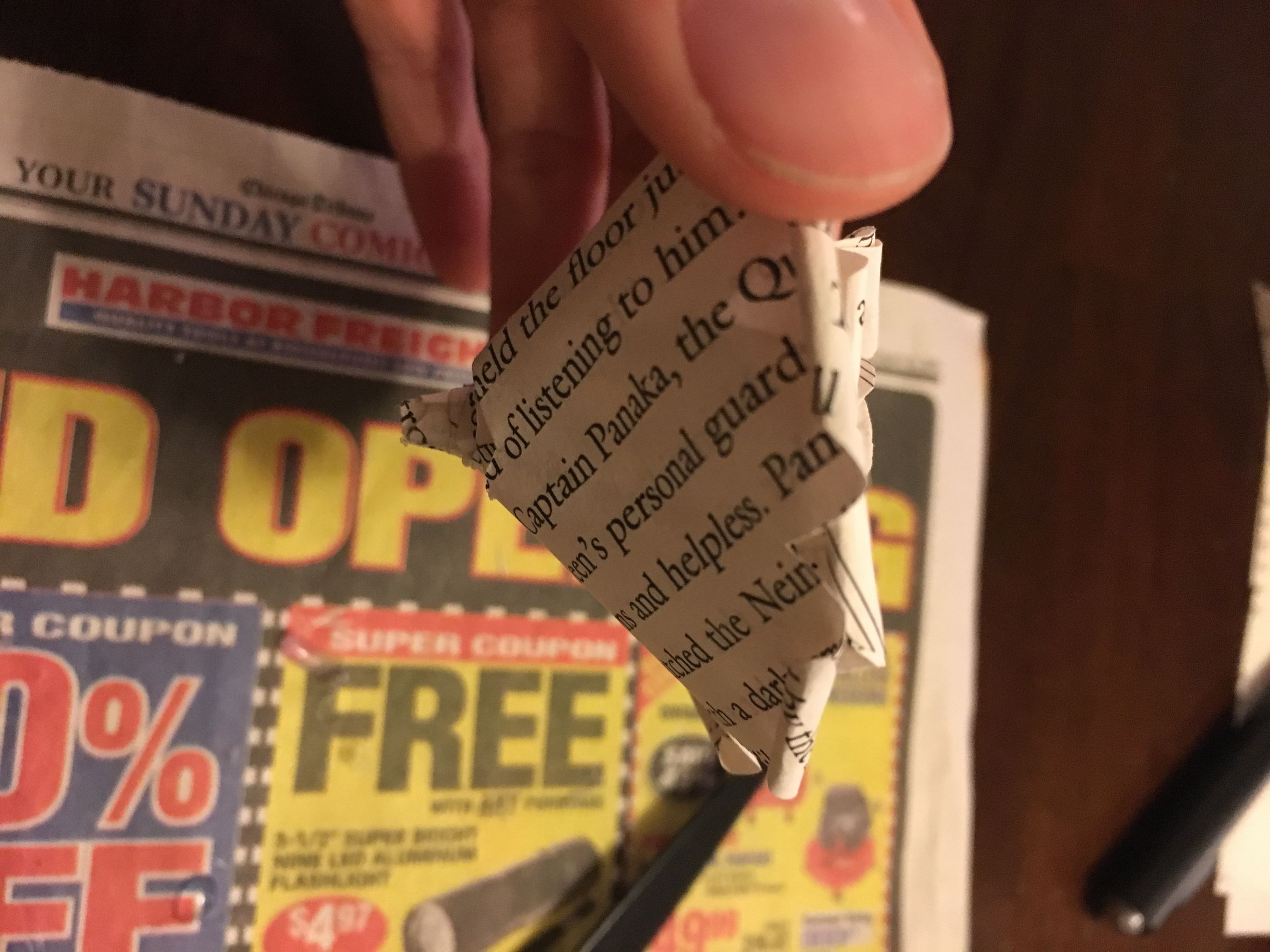 How to Make Book Page Flowers : 7 Steps (with Pictures) - Instructables