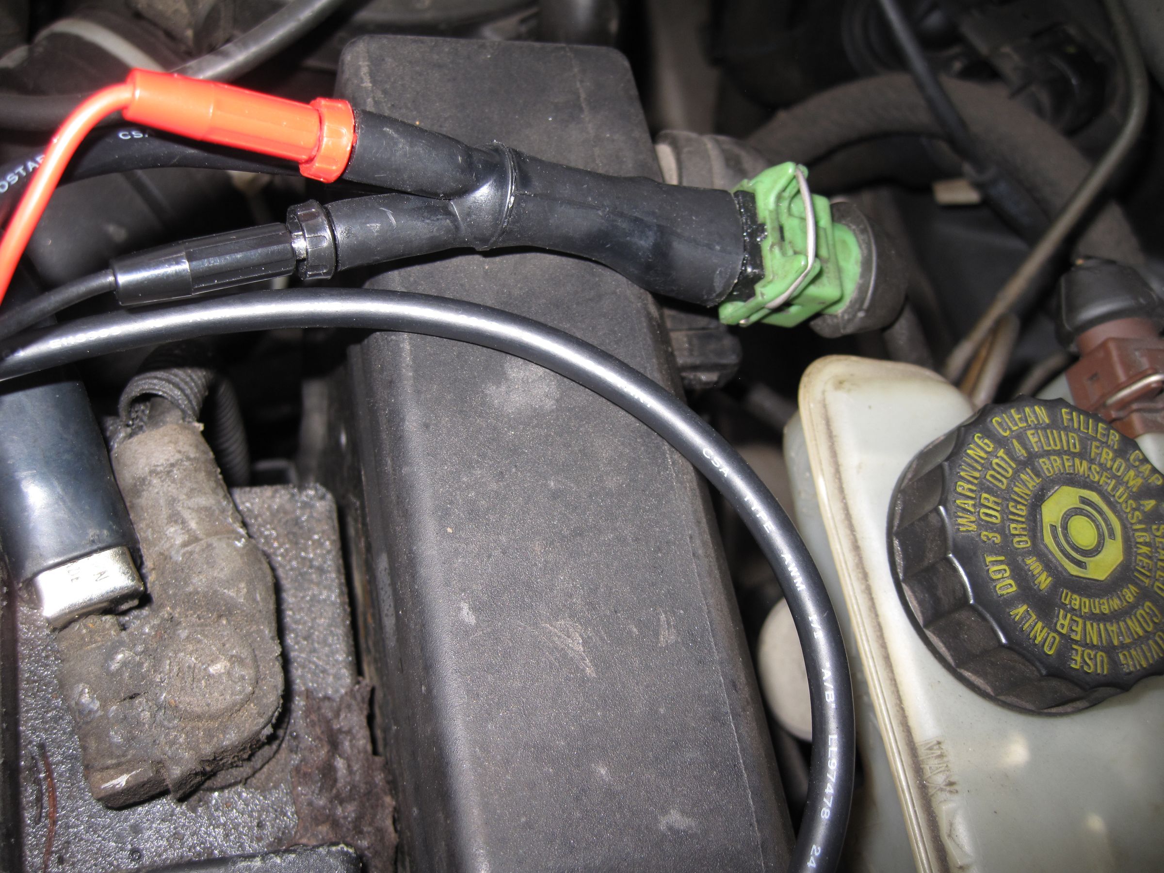 How to Read 1996 Peugeot 306, Pre-OBD2 Fault Codes. 2-pin PSA Connector ...