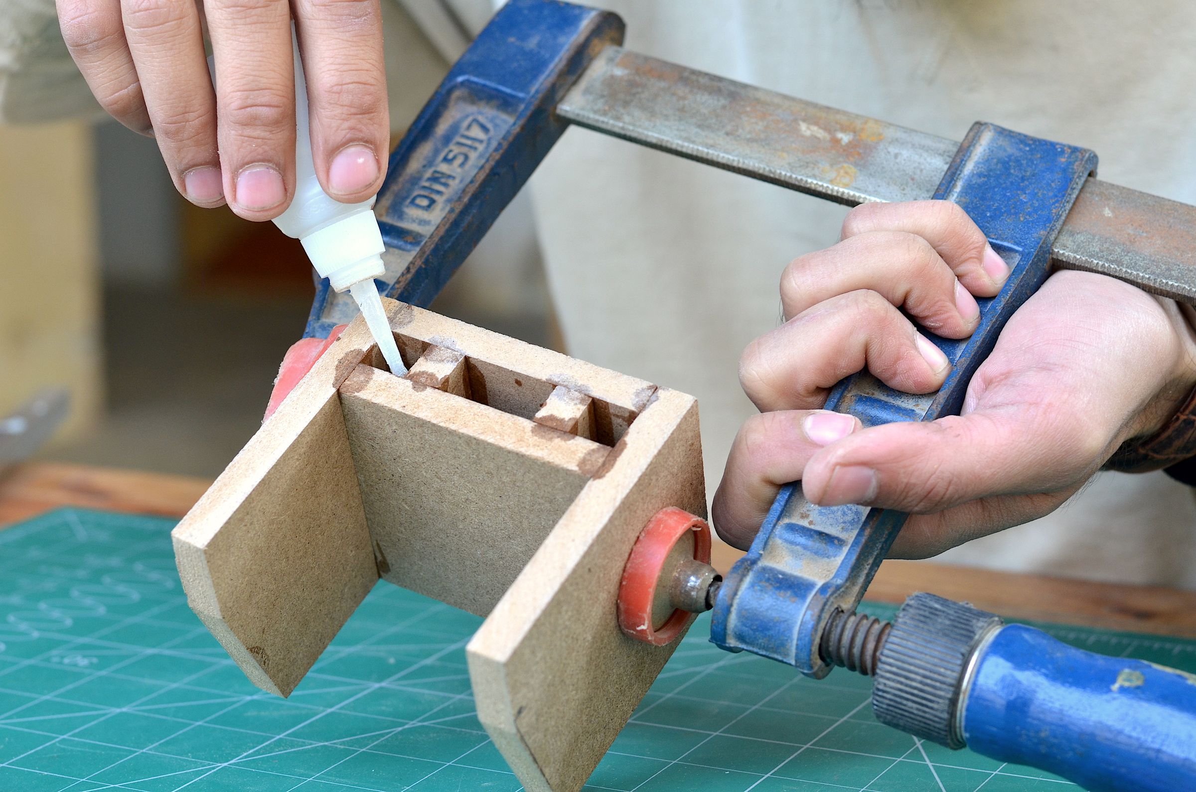 DIY Semi-Automatic Drill Press : 12 Steps (with Pictures) - Instructables