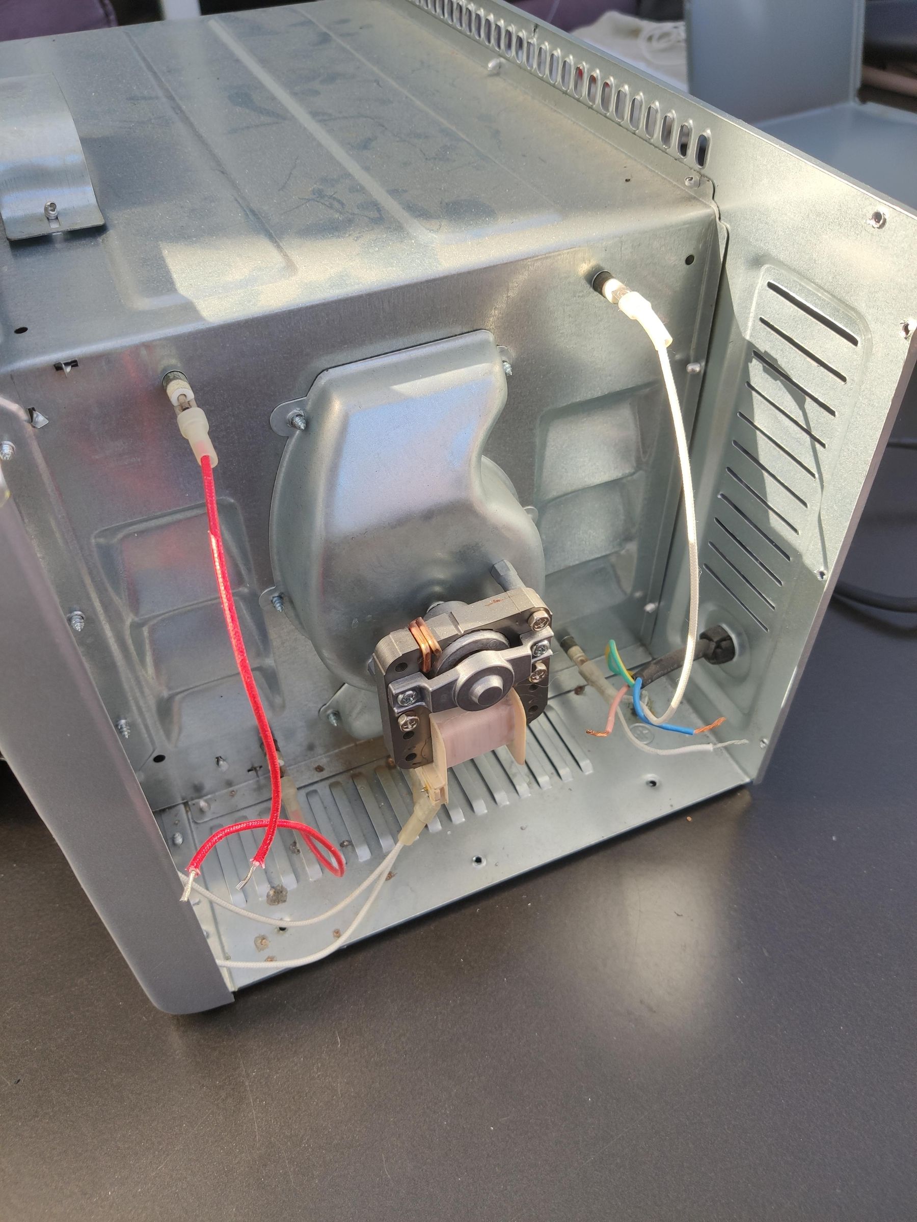 DIY REFLOW OVEN : 10 Steps (with Pictures) - Instructables