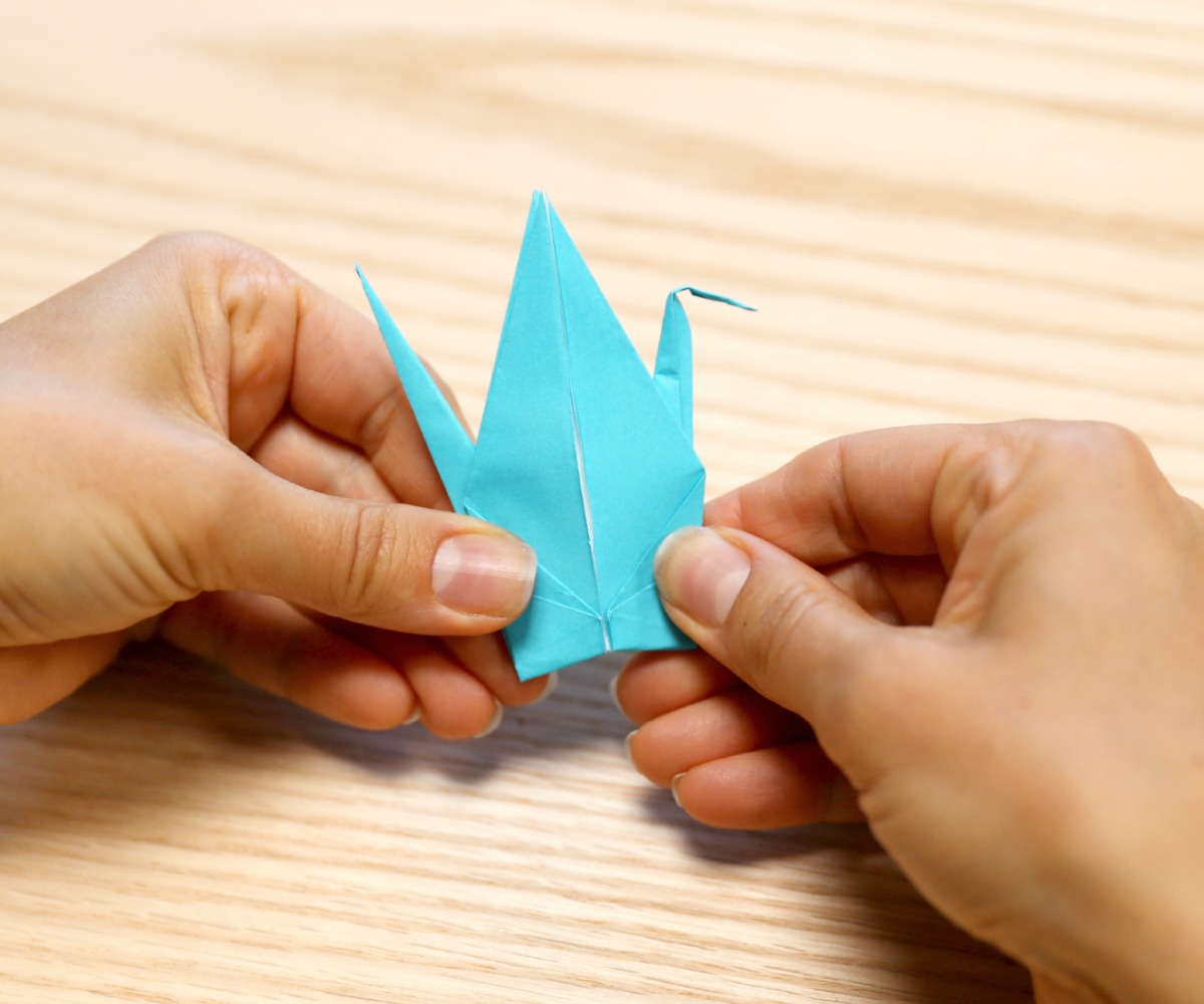 How to Make a Paper Crane : 16 Steps (with Pictures) - Instructables