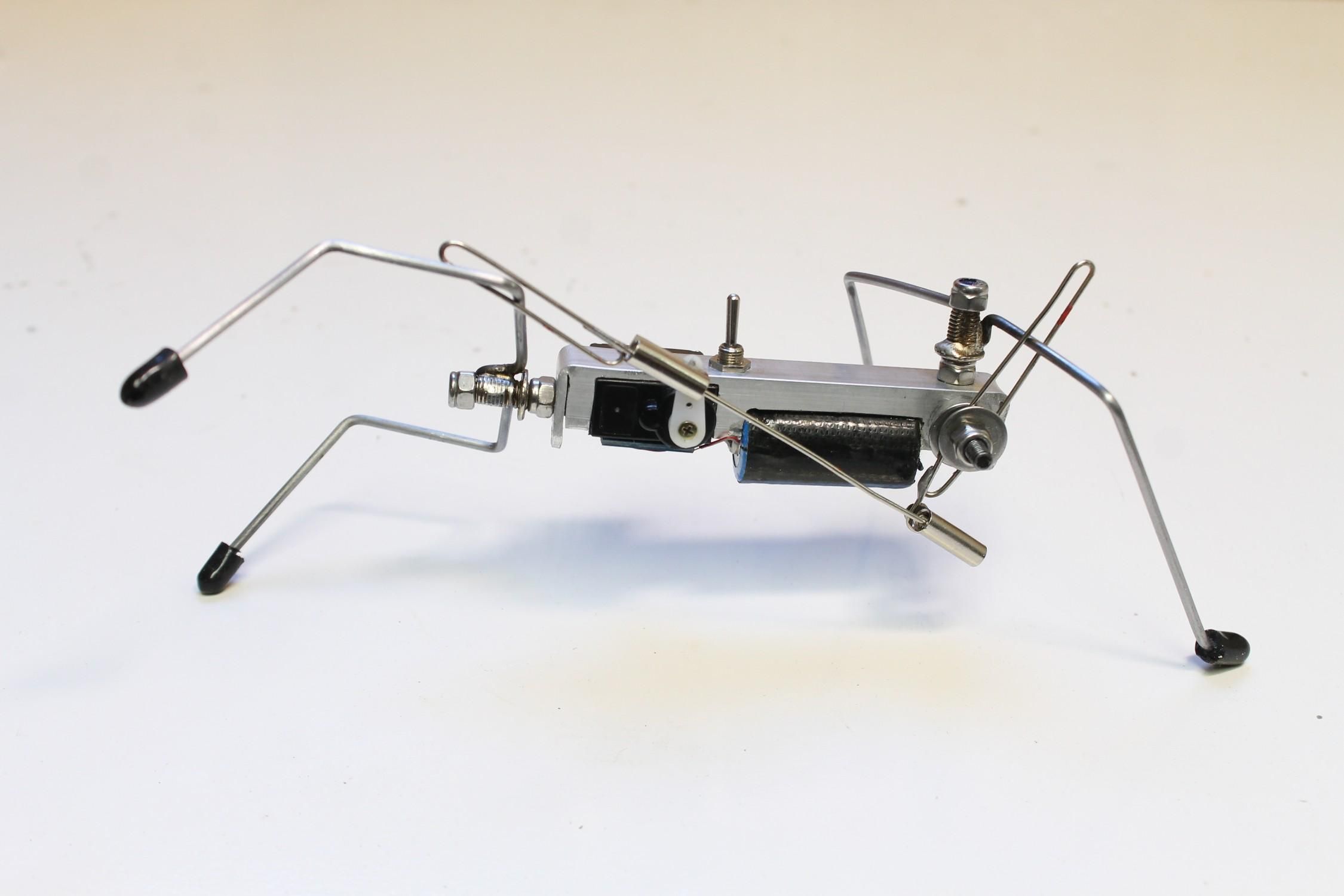 Walking Robot Using 1 Servo Motor : 13 Steps (with Pictures) - Instructables