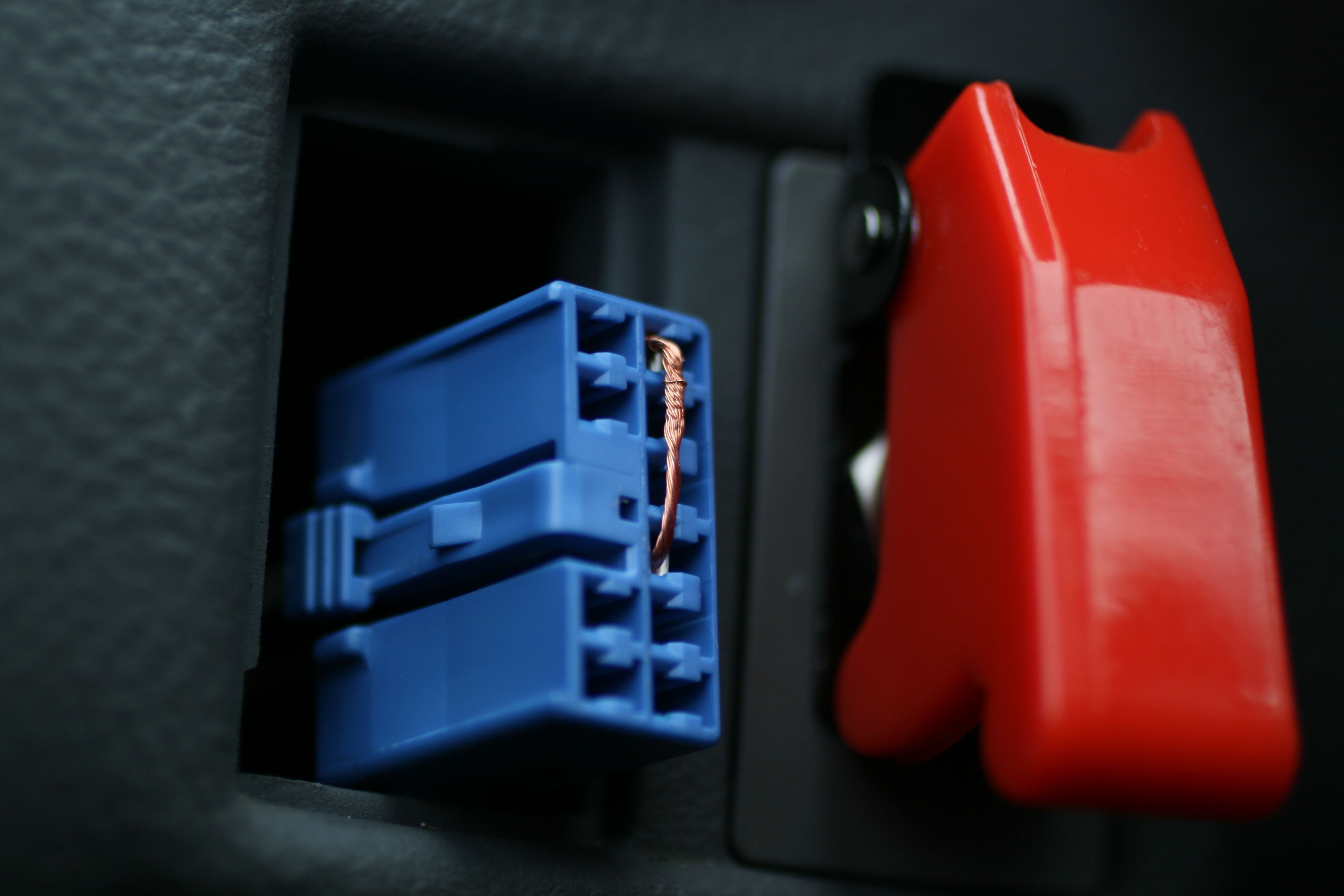 Killswitch: Car Security on the Cheap. : 5 Steps - Instructables