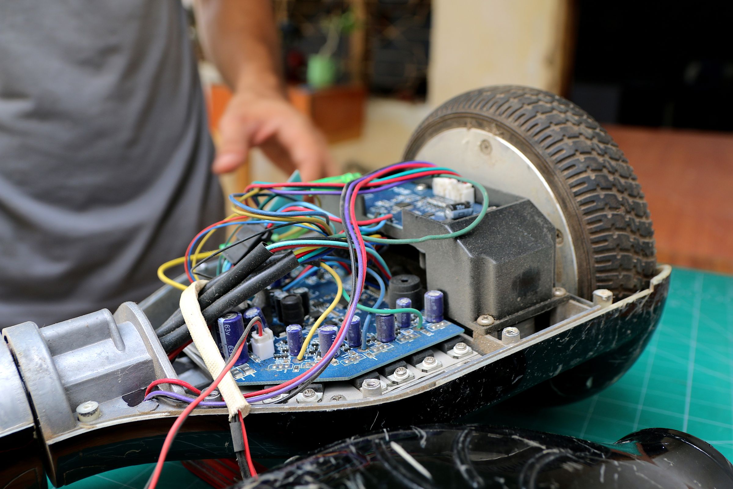 DIY Wind Generator : 13 Steps (with Pictures) - Instructables