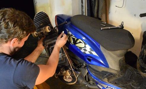 Motorcycle Skateboard Rack : 8 Steps (with Pictures) - Instructables