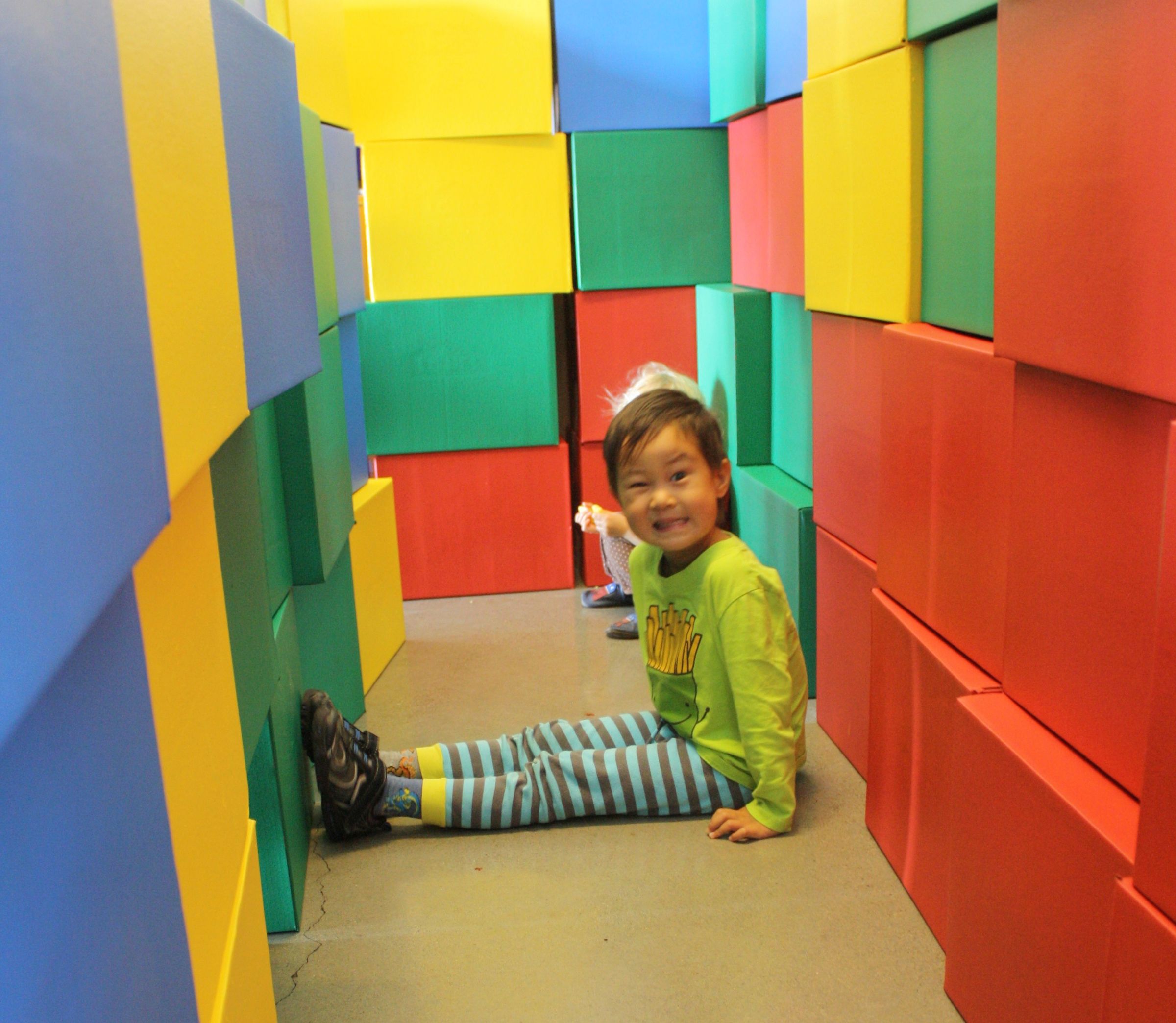 Giant Cardboard LEGO Blocks : 8 Steps (with Pictures) - Instructables