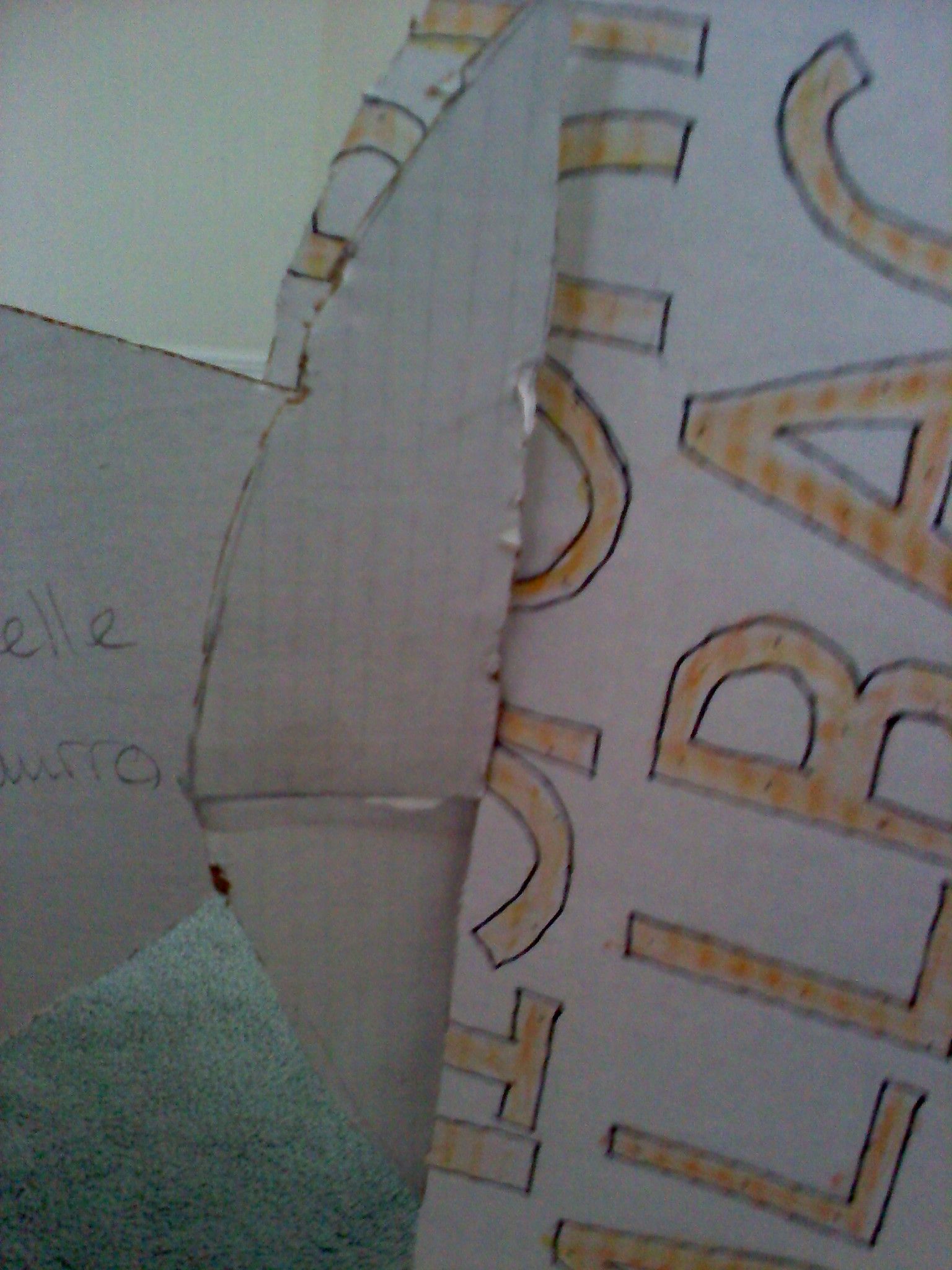 Cardboard "Dory" Costume From Finding Nemo : 8 Steps - Instructables