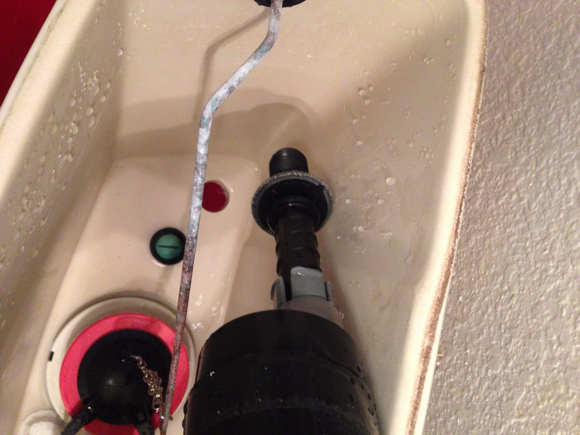 How to Replace the Fill Valve on a Toilet : 8 Steps (with Pictures ...