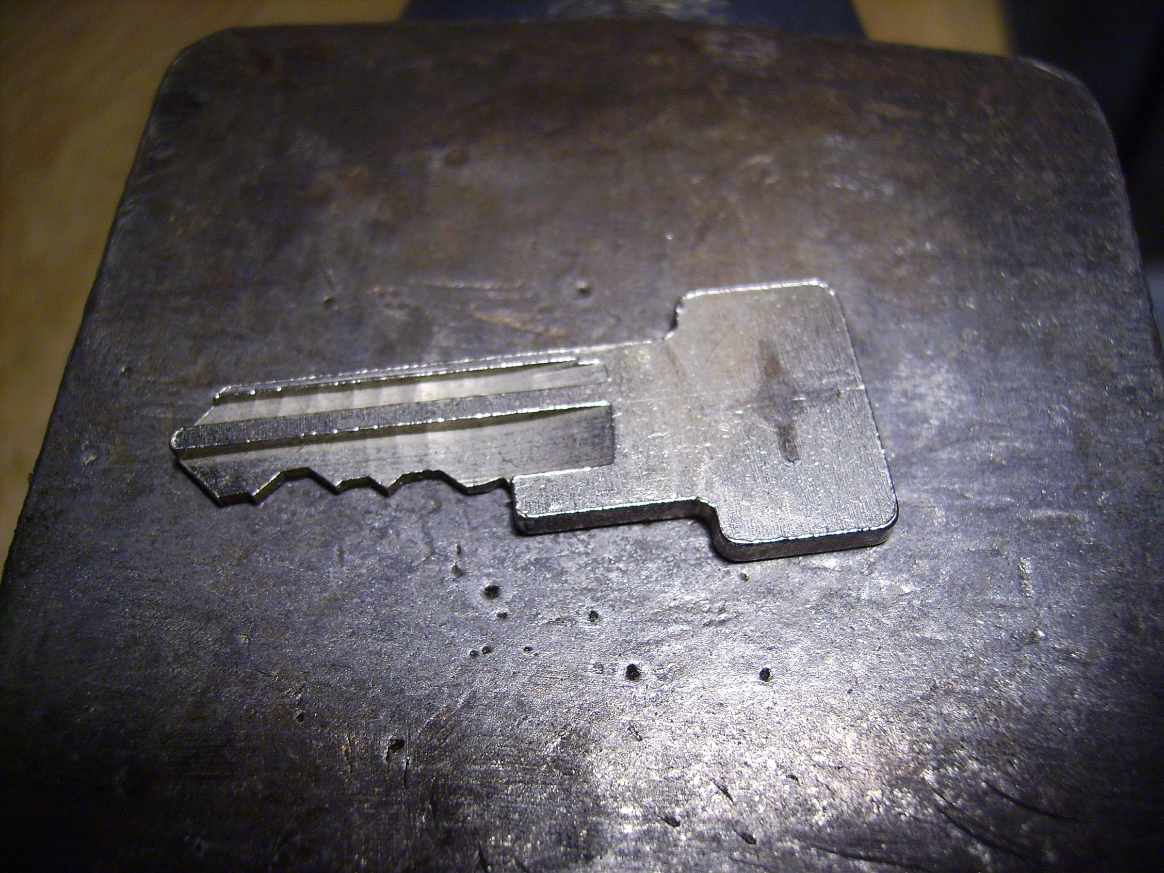 Repair a Broken Key Handle. : 6 Steps - Instructables