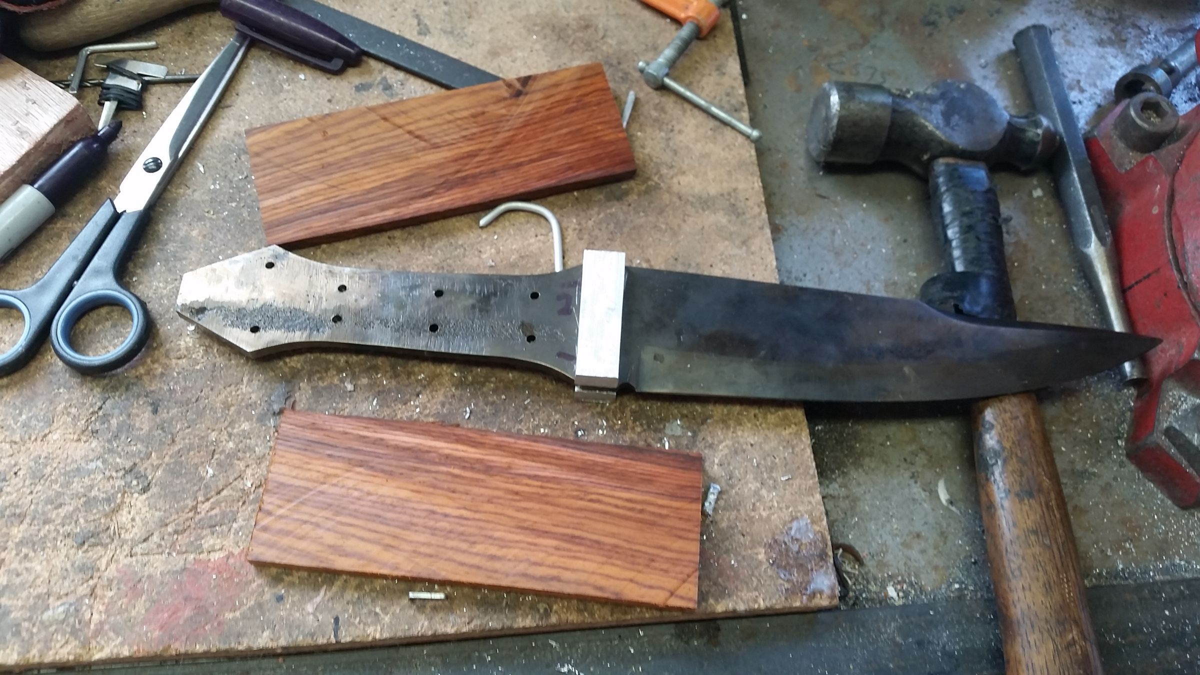 Bowie Knife From Leaf Spring : 9 Steps (with Pictures) - Instructables