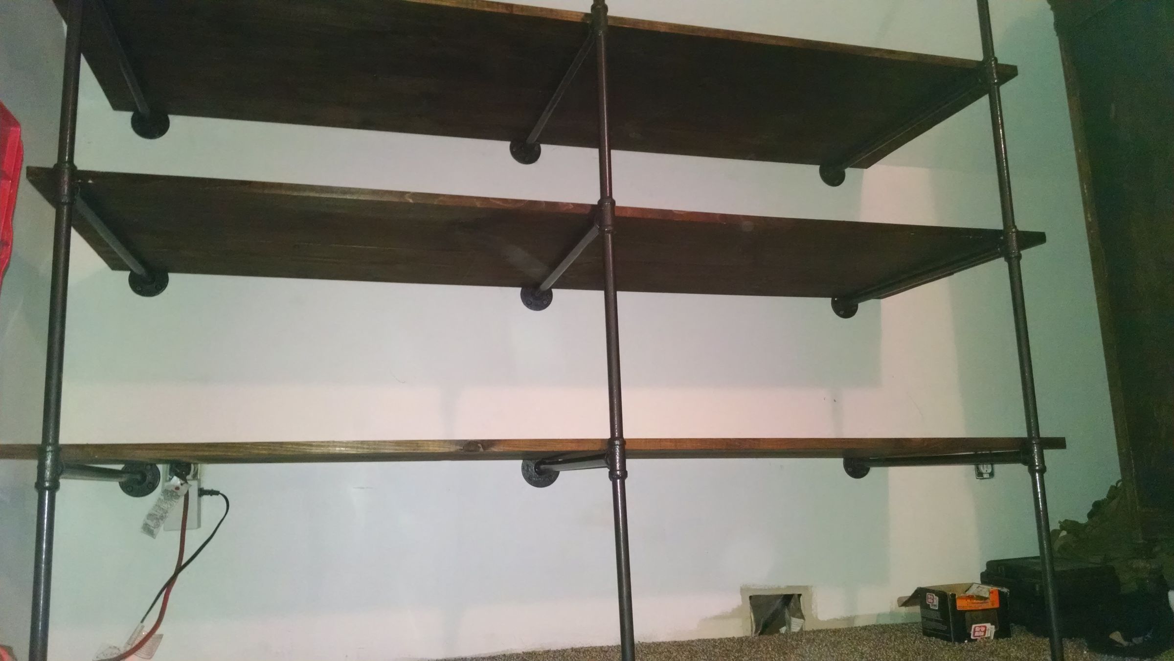 Black Pipe Shelf : 6 Steps (with Pictures) - Instructables