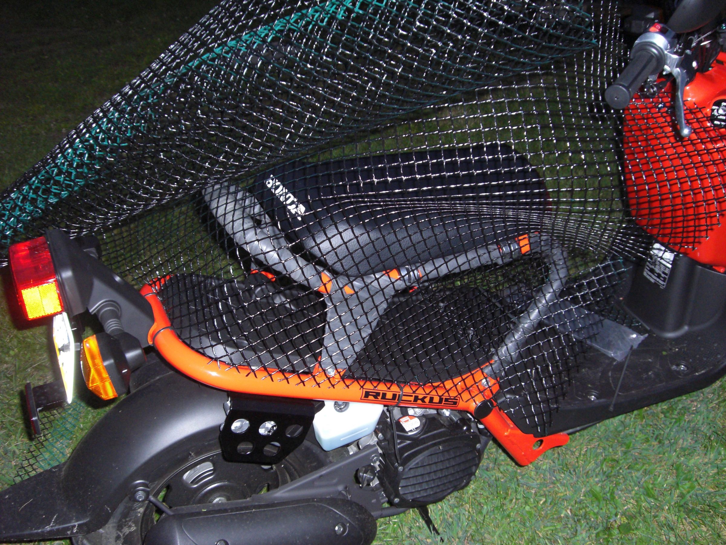 Honda Ruckus- Underseat Storage : 4 Steps - Instructables
