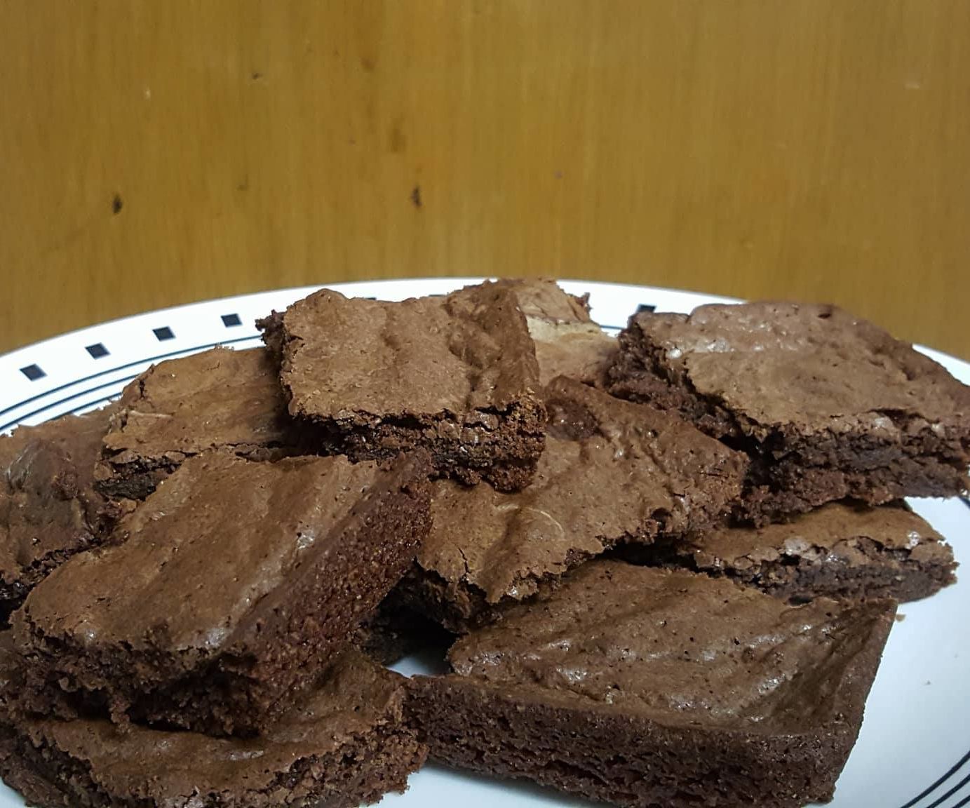 Easy to Make Brownies for Beginners : 10 Steps (with Pictures ...