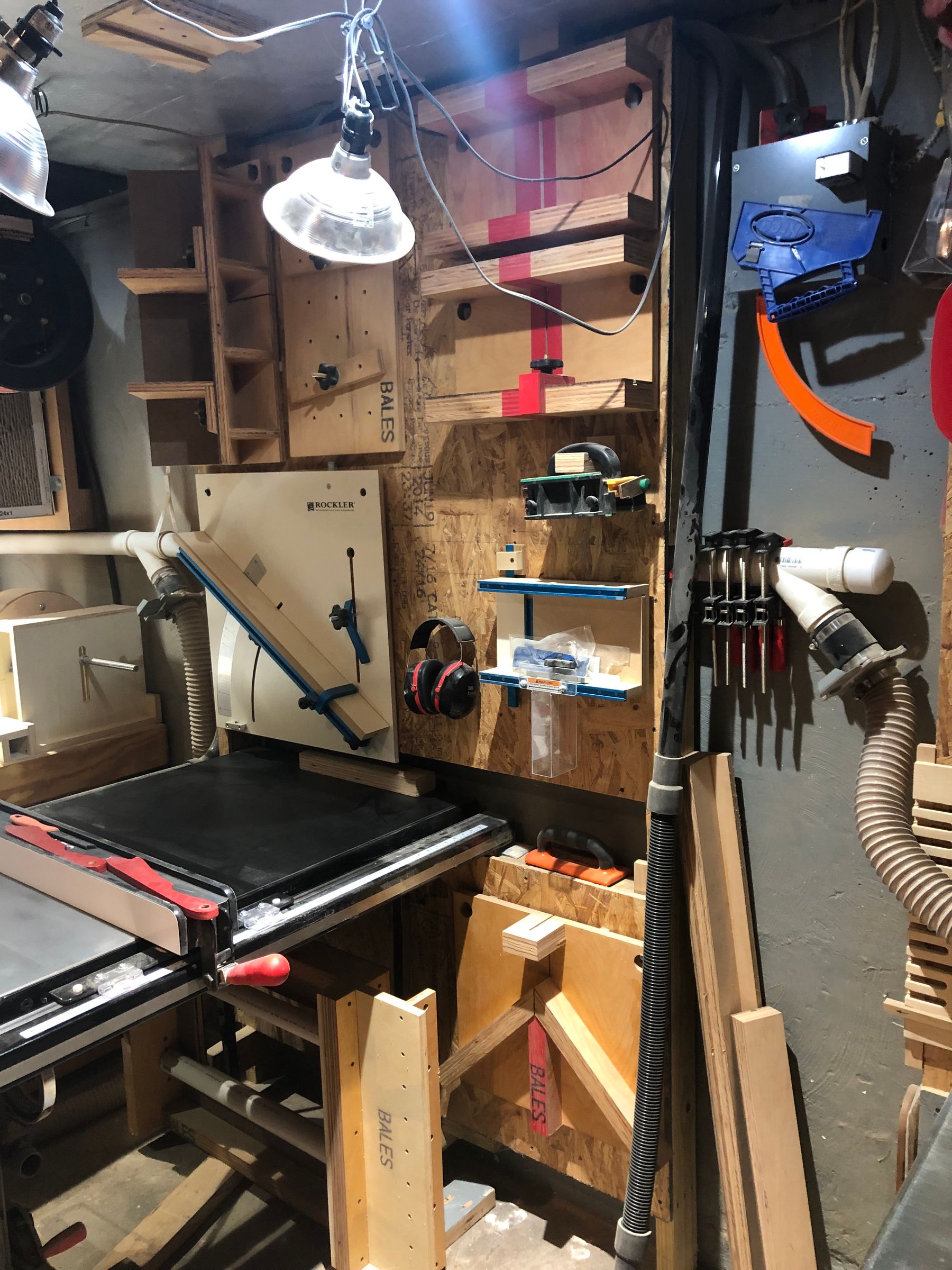 Shop Organization Tips and Practices : 12 Steps (with Pictures ...