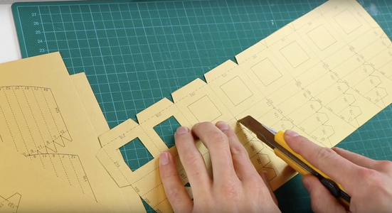 Paper Craft Moroccan Lantern : 6 Steps - Instructables