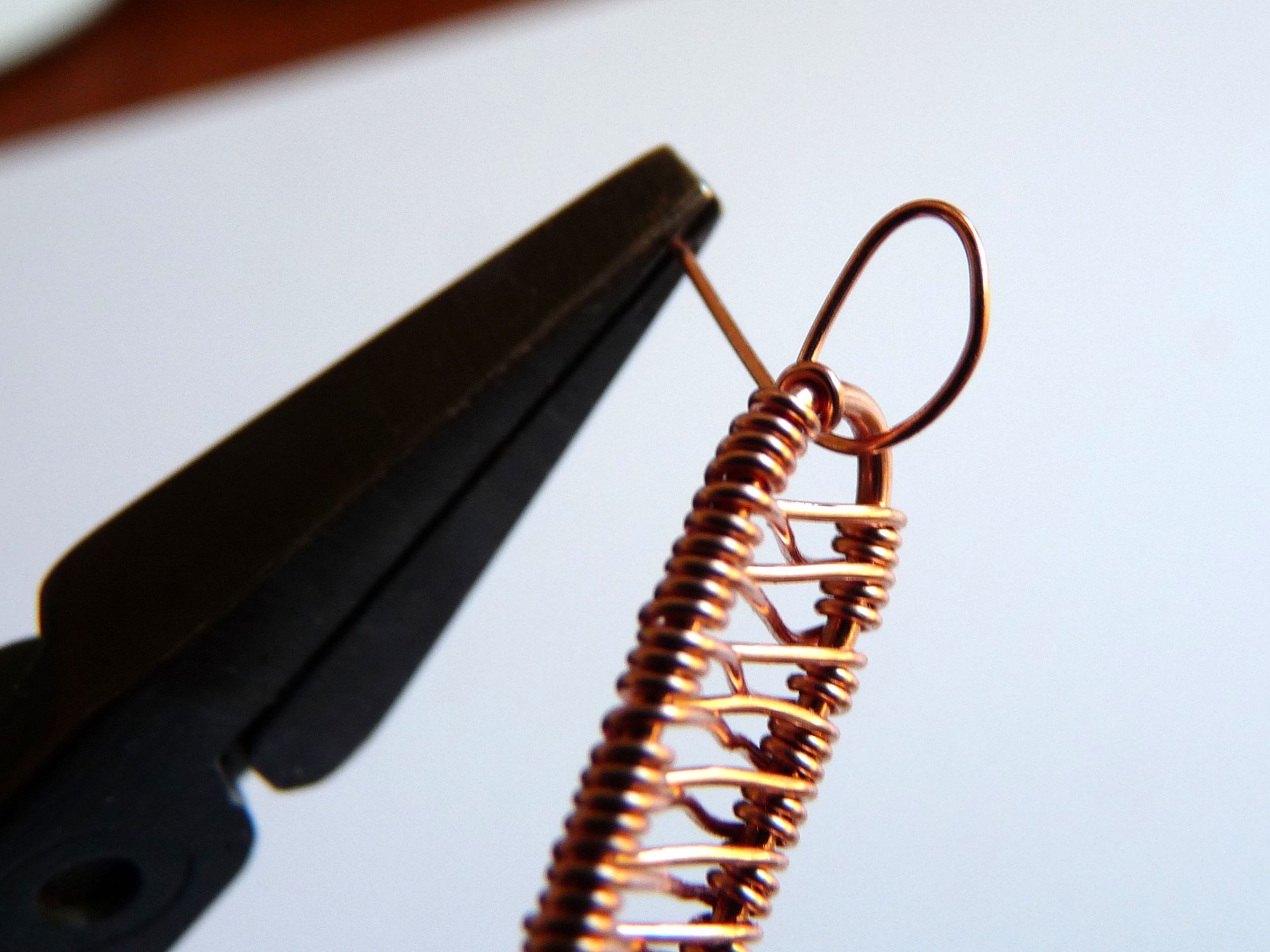 Woven Wire Bail Gemstone Pendant : 24 Steps (with Pictures) - Instructables