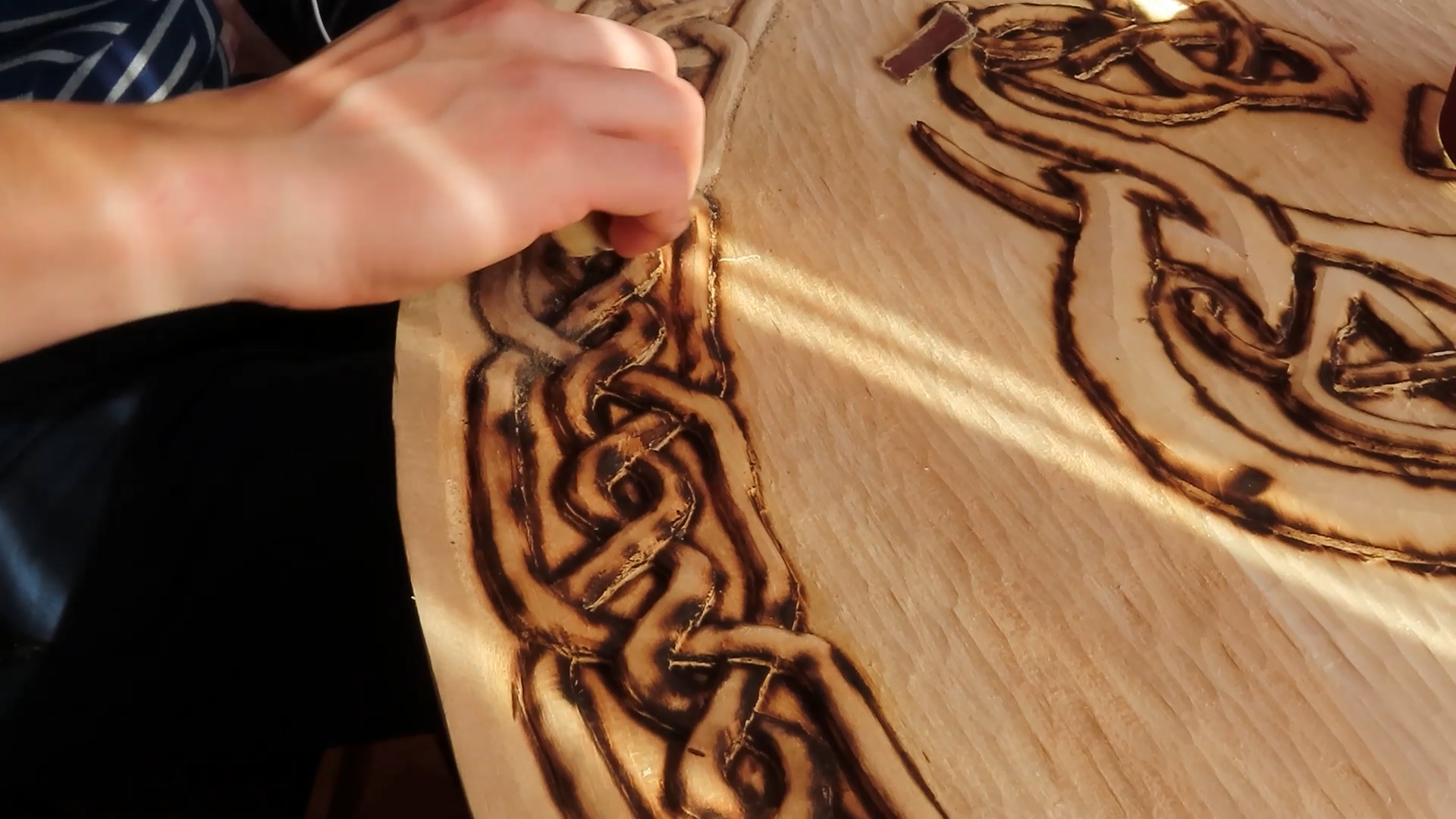 Huge Hand-Carved Celtic Wooden Shield. 1000mm in Diameter! : 7 Steps ...