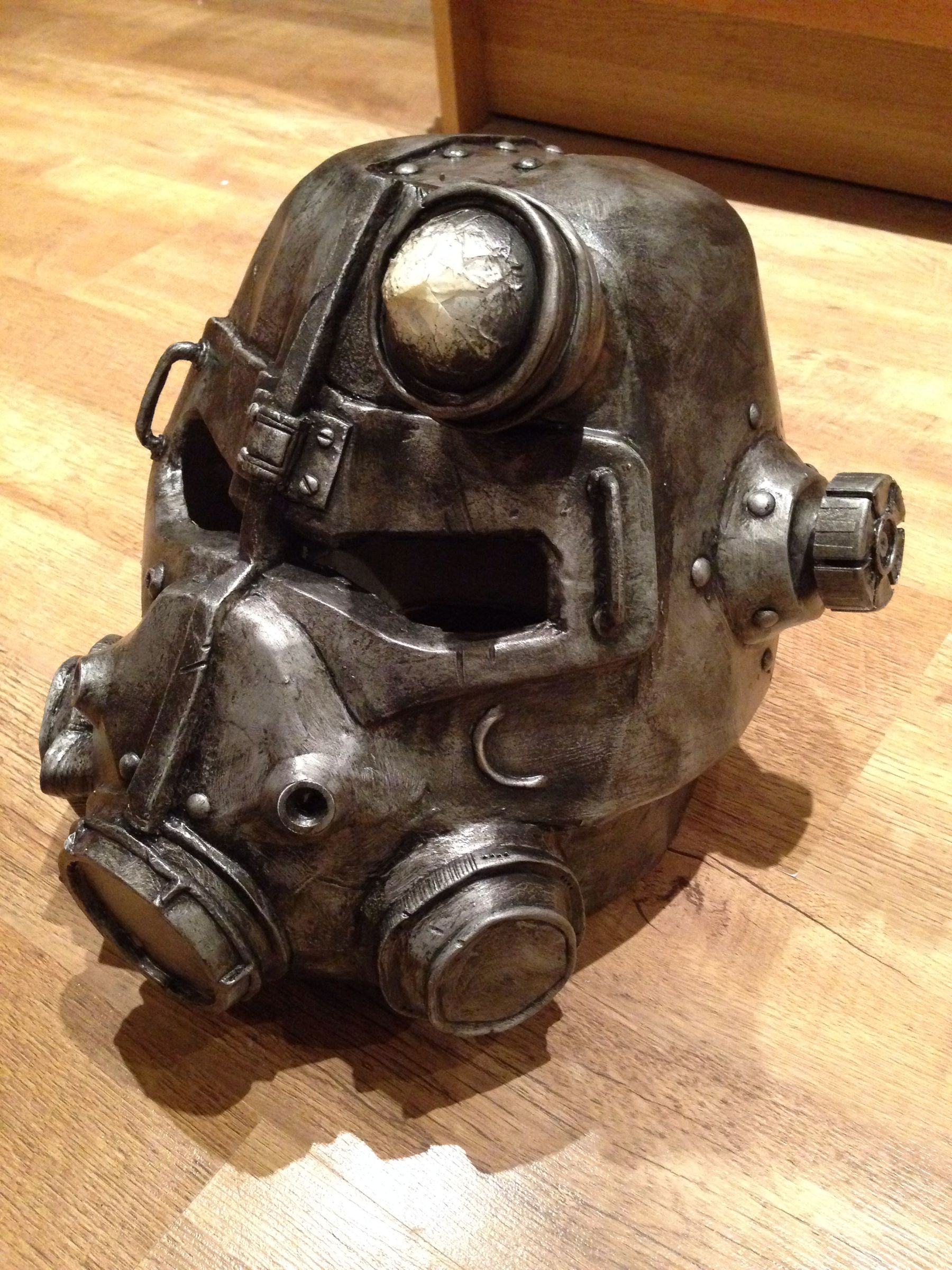 Fallout 3 T-45d Helmet : 10 Steps (with Pictures) - Instructables