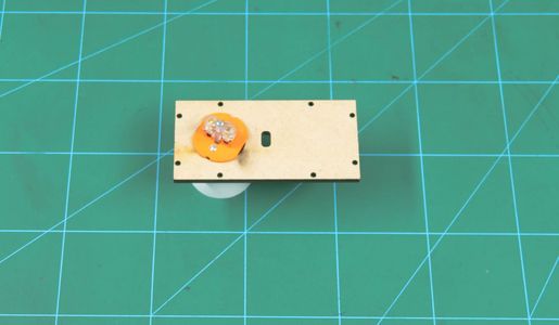 Make Voice Controlled Light Bulb Using Relay and Evive : 8 Steps (with ...