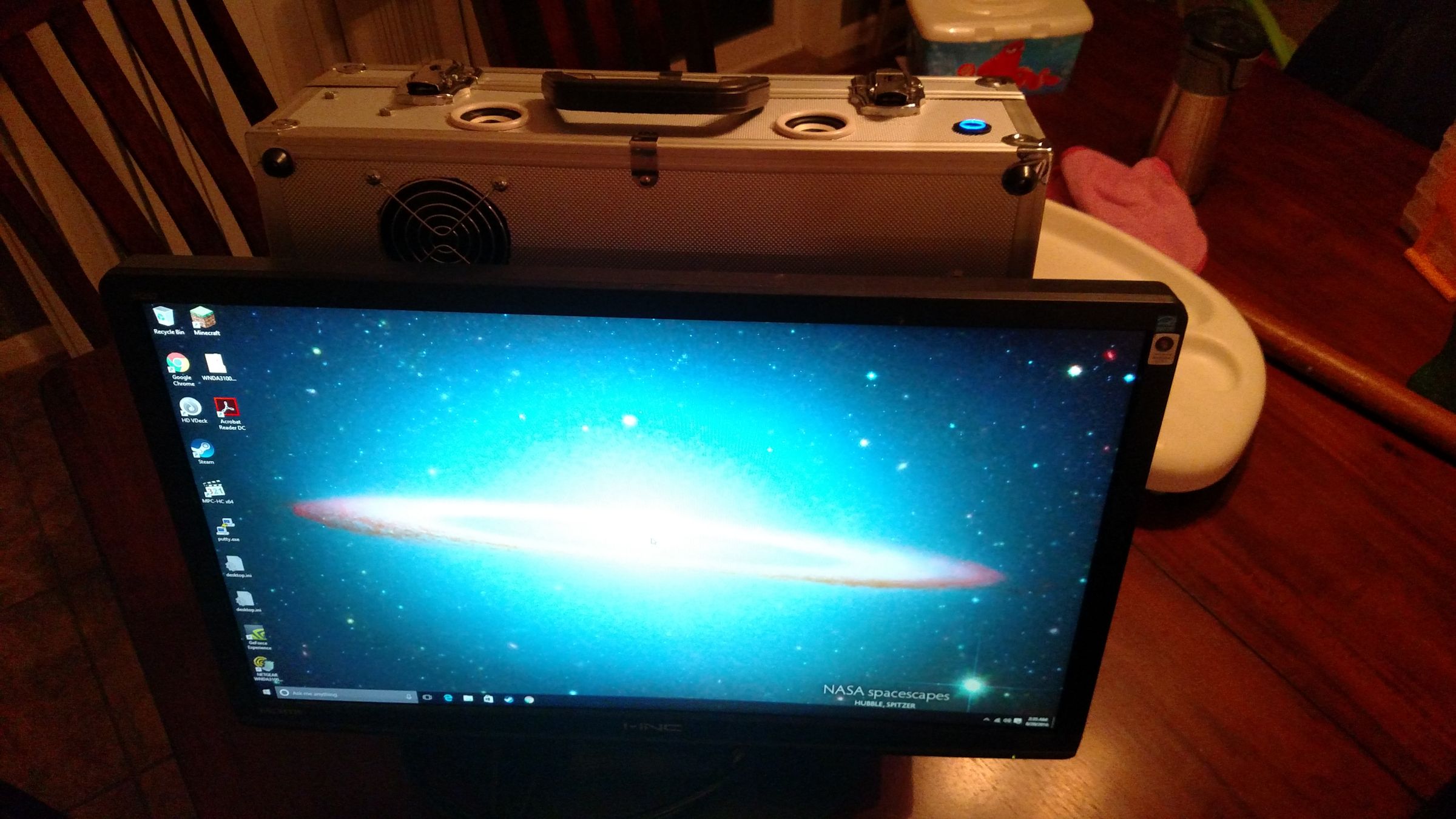All-in-one PC Build (Luggable PC) : 8 Steps (with Pictures) - Instructables