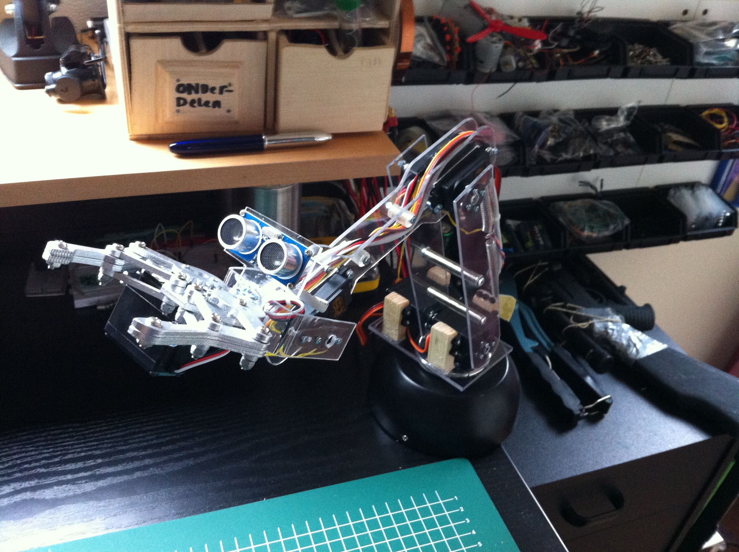 How to Build a Robotic Arm : 9 Steps - Instructables