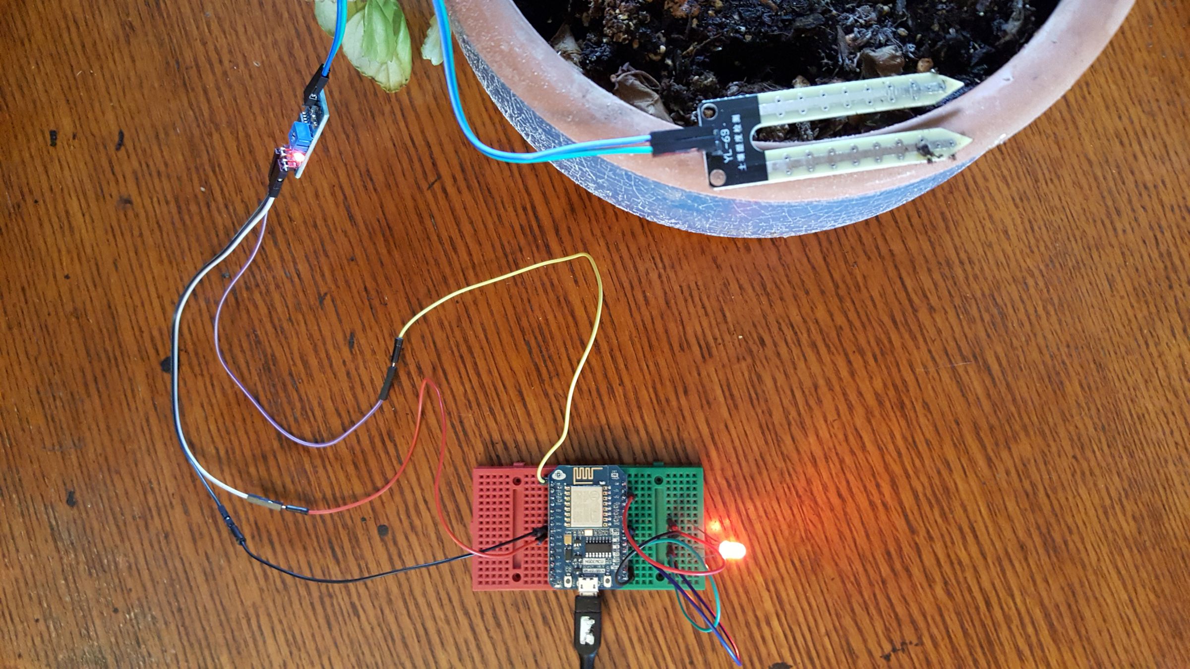 ESP8266 Soil Moisture Sensor With Arduino IDE : 4 Steps (with Pictures ...
