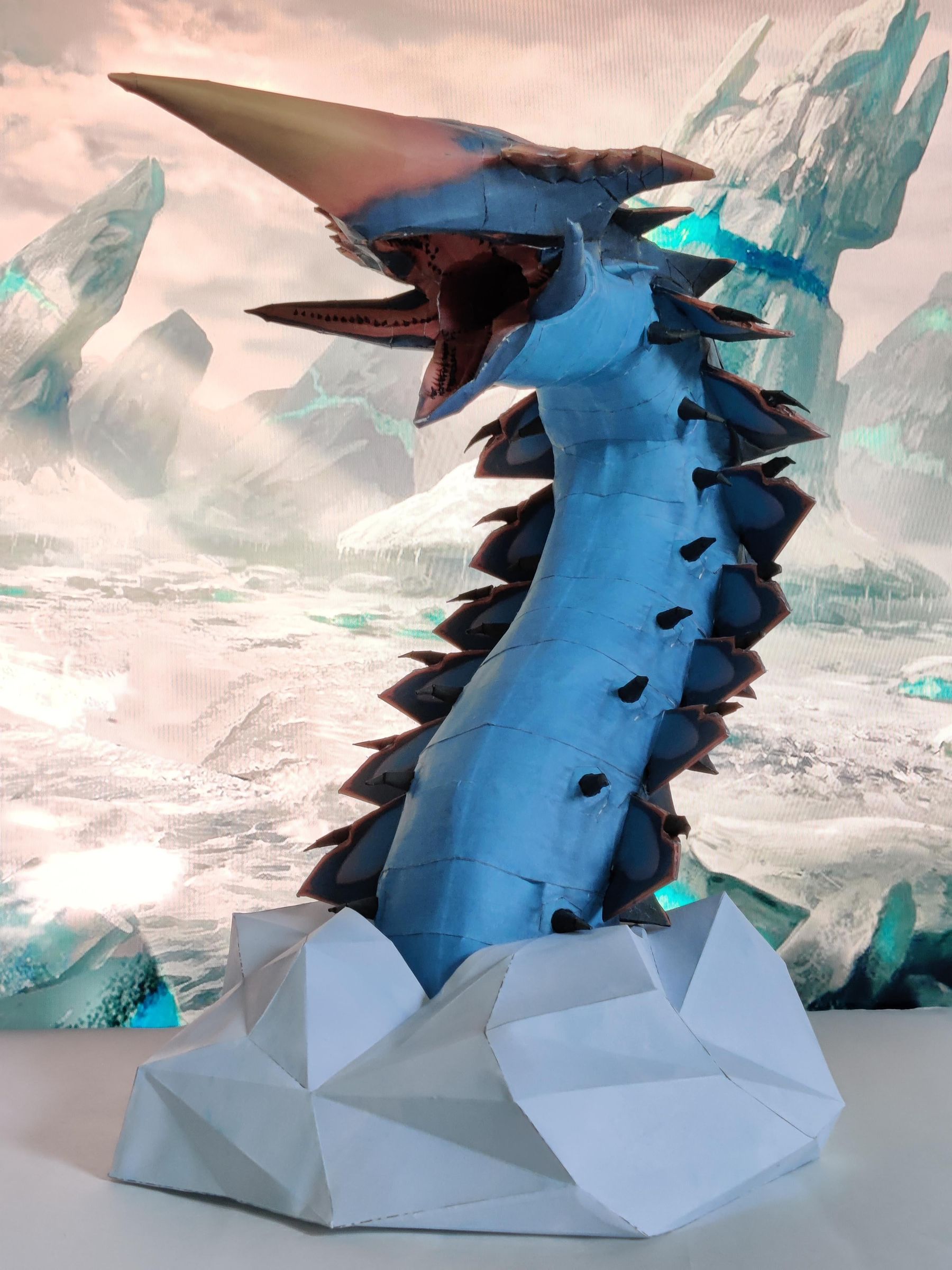 Iceworm Papercraft - Subnautica Below Zero : 8 Steps (with Pictures ...