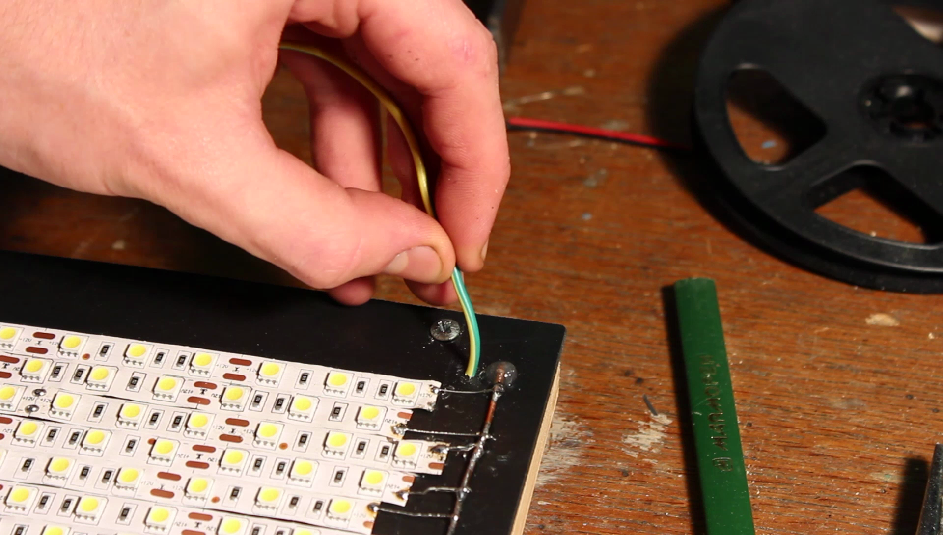 How to Make a Bright LED Panel for 20$ : 7 Steps (with Pictures ...