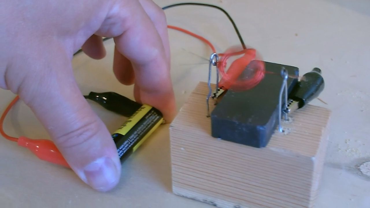 Homemade DC Motor! - How to Make a Simple DC Motor! - Simple DIY ...