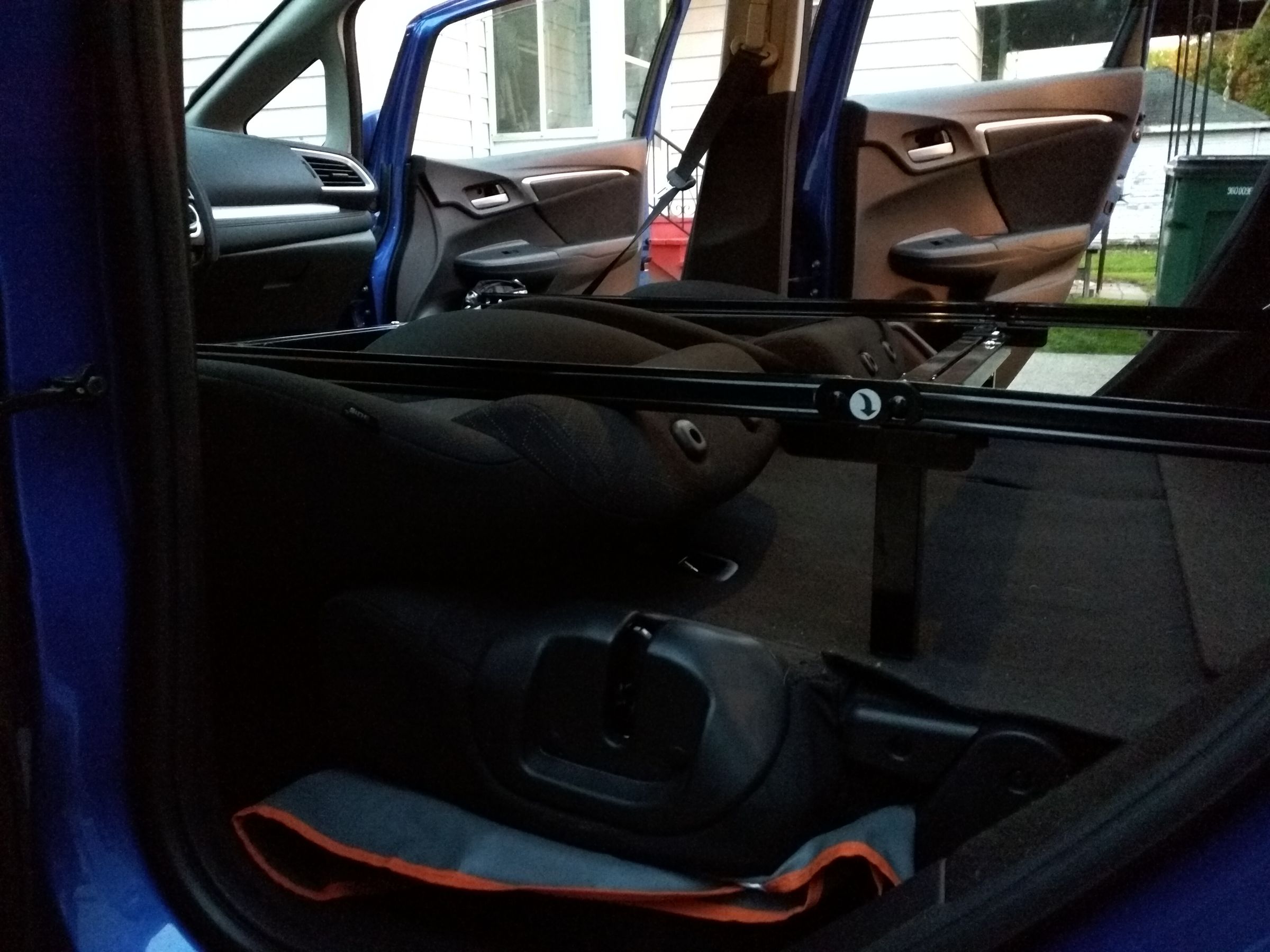 Car Camping in a Compact Car : 7 Steps (with Pictures) - Instructables