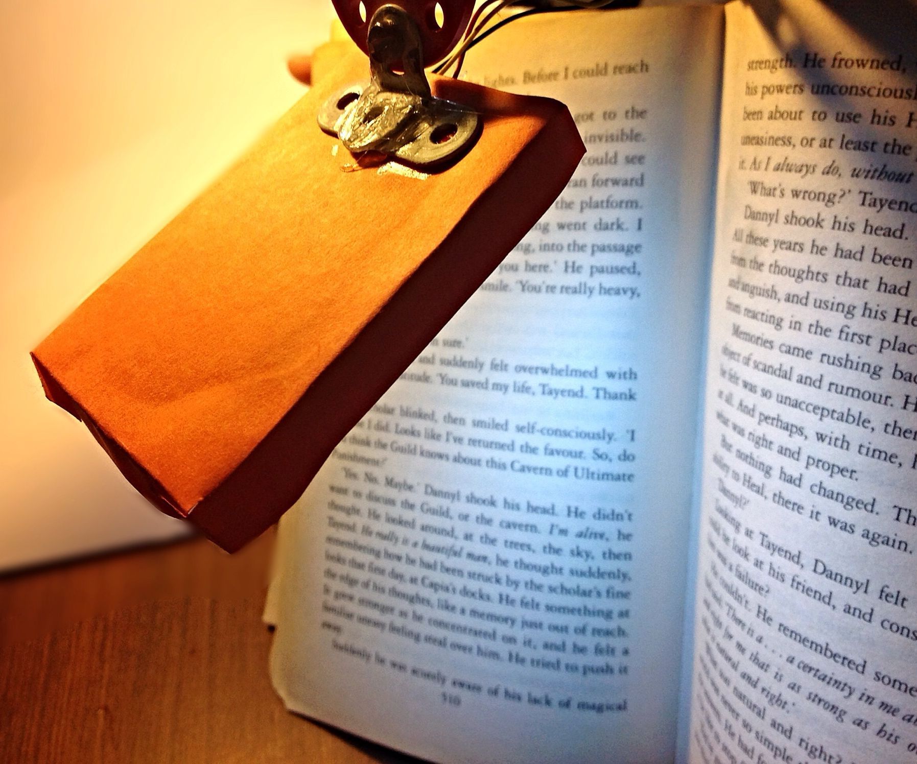 DIY LED Book Reading Lamp and Torch : 6 Steps - Instructables