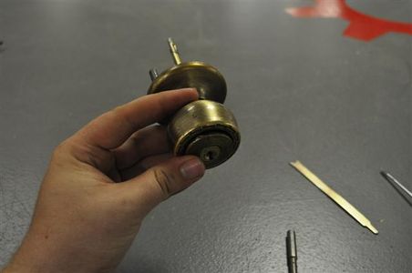 How to Re-Pin a Lock Without Original Key : 6 Steps (with Pictures ...