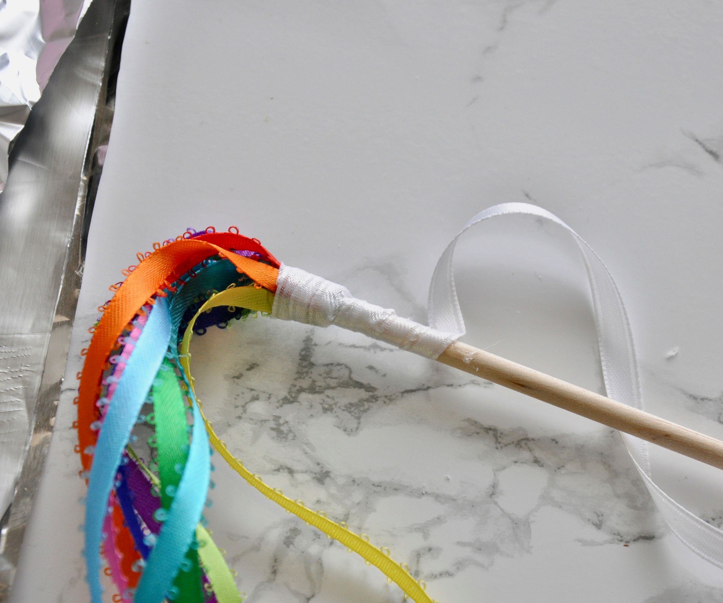 Easy Ribbon Wand : 6 Steps (with Pictures) - Instructables