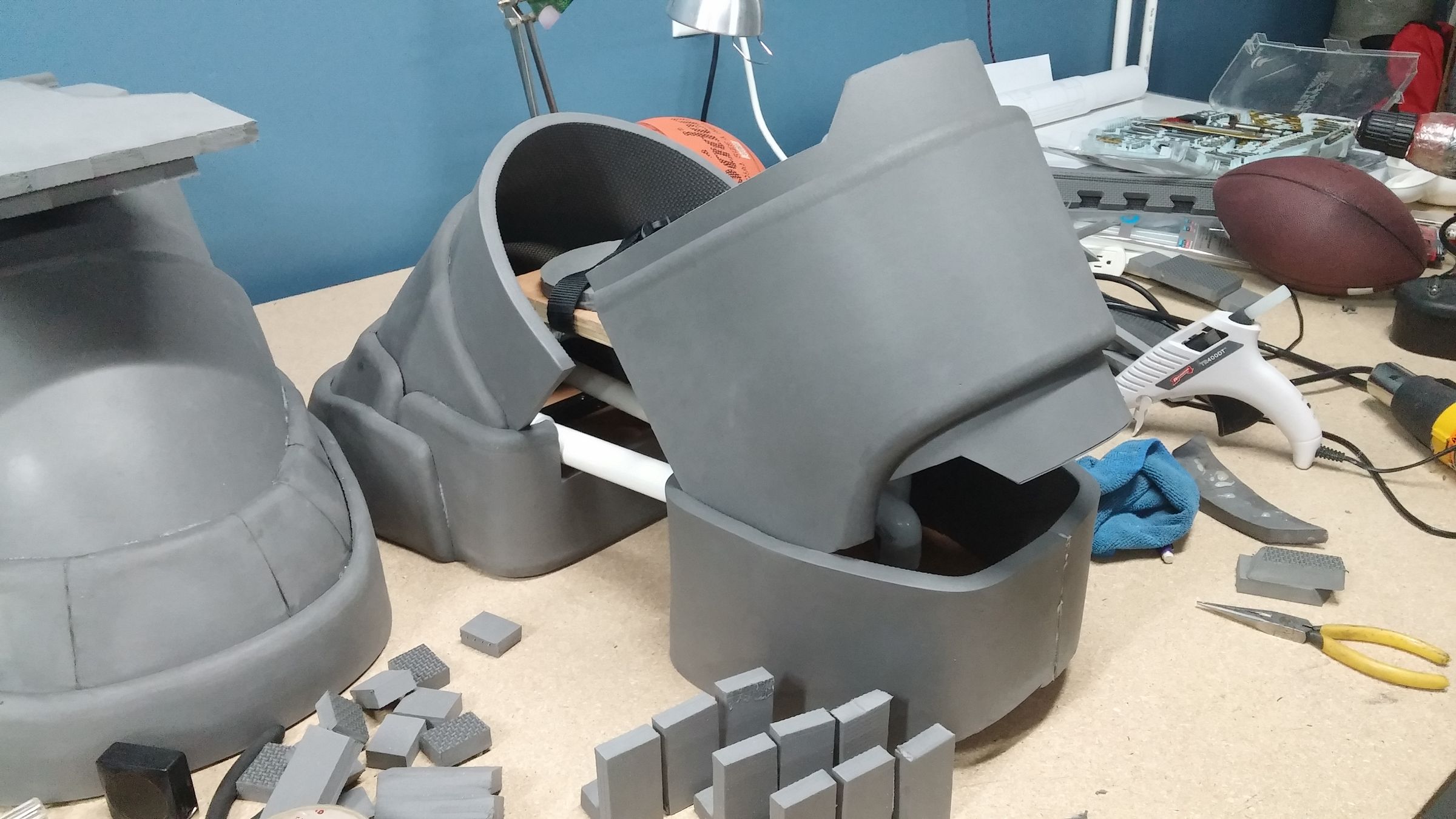 Starcraft 2 Jim Raynor Armor : 24 Steps (with Pictures) - Instructables