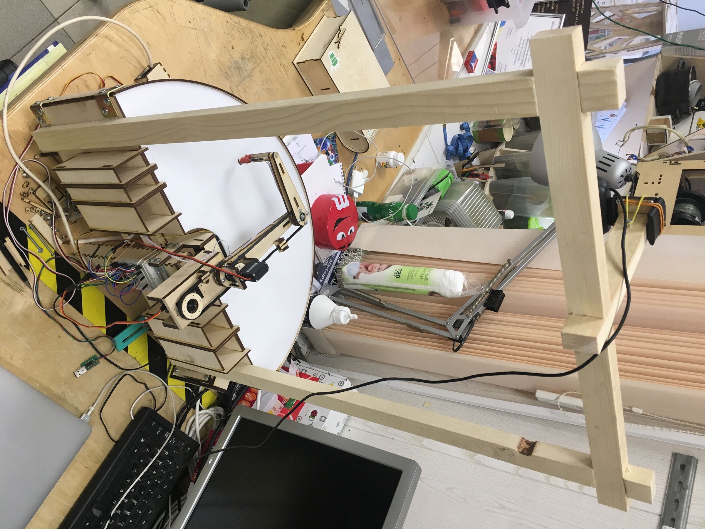 Screw Sorting Machine : 7 Steps (with Pictures) - Instructables