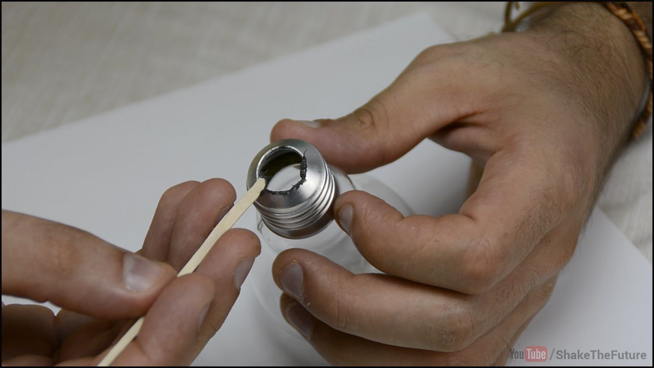 5 Things You Can Make From Light Bulbs : 15 Steps (with Pictures ...