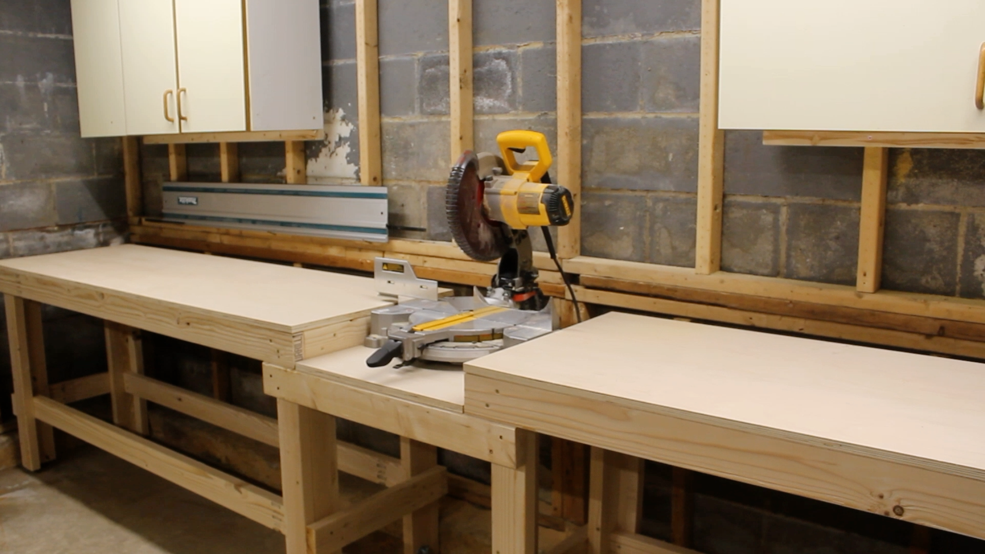 Quick & Easy DIY Miter Saw Station : 8 Steps (with Pictures ...