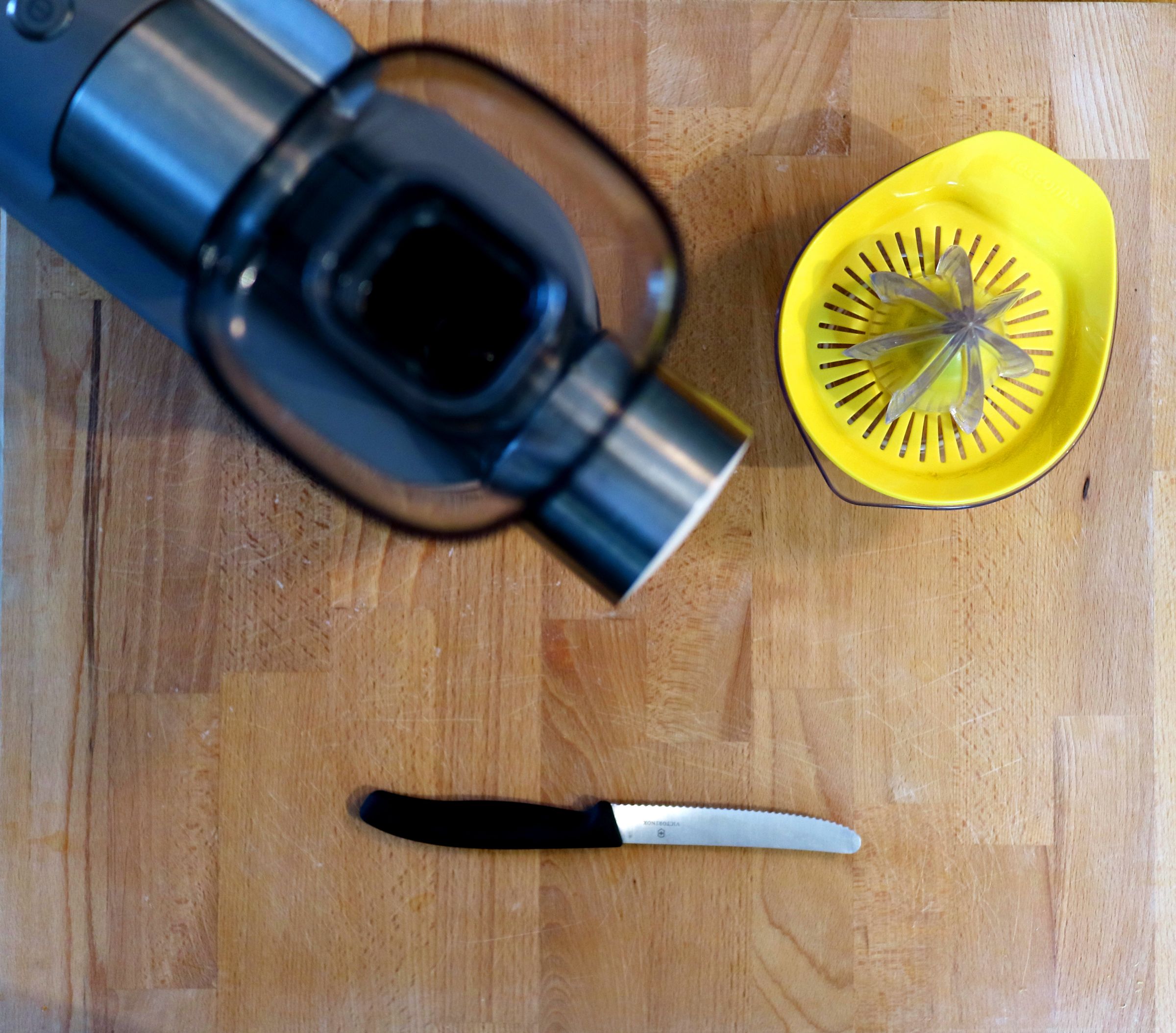 Lemon Essential Oil Cold Extraction : 6 Steps (with Pictures ...