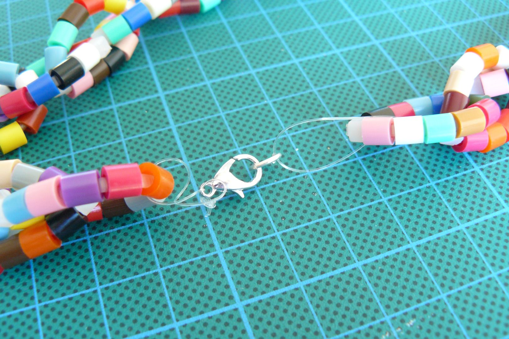ZIp Ties and Perler Beads Necklace : 5 Steps (with Pictures ...