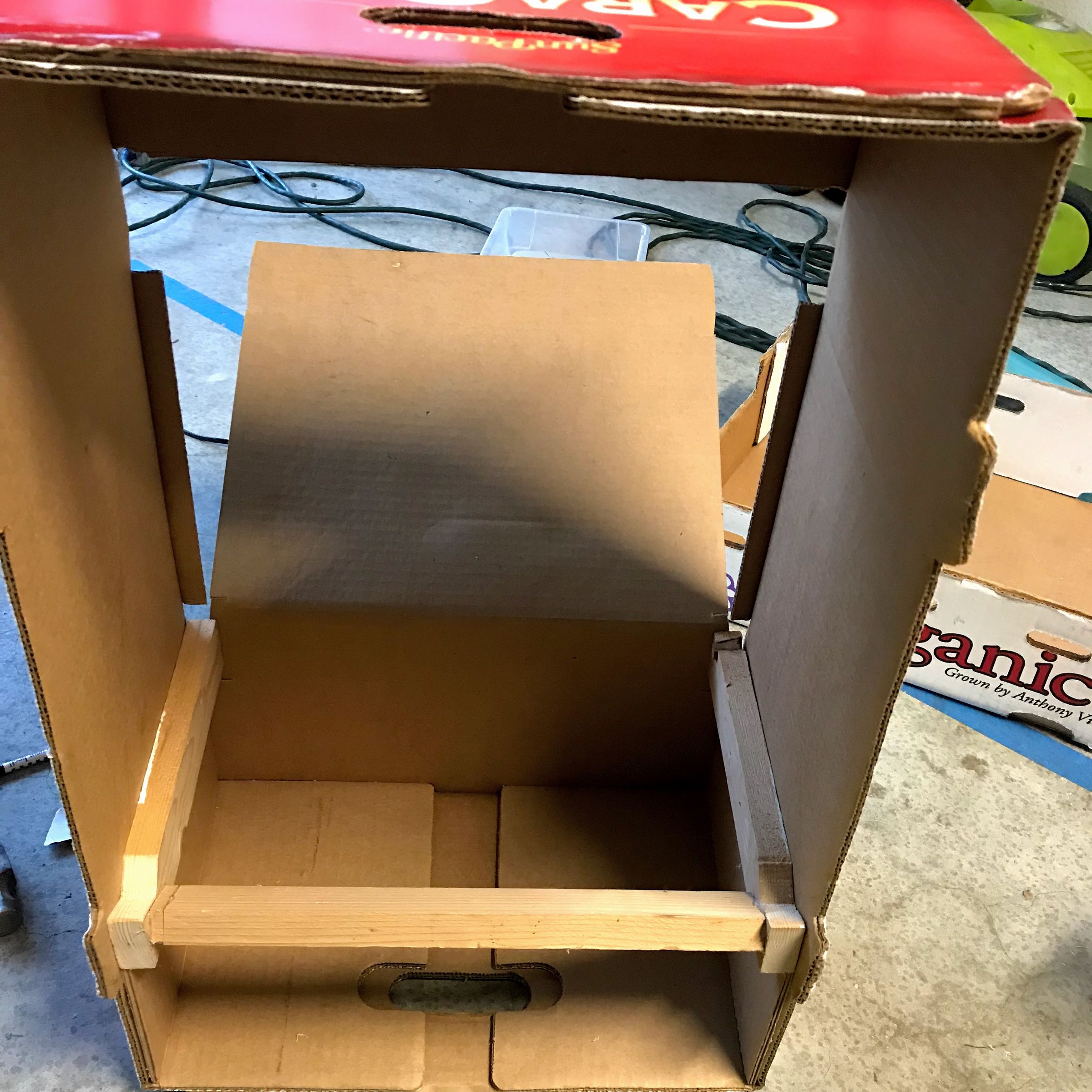 Cardboard Bartop Arcade Cabinet : 7 Steps (with Pictures) - Instructables