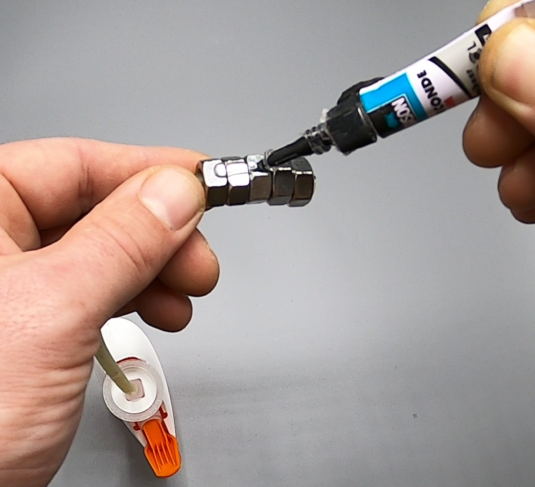 How to Make a Spray Bottle That Works in Any Orientation : 4 Steps ...