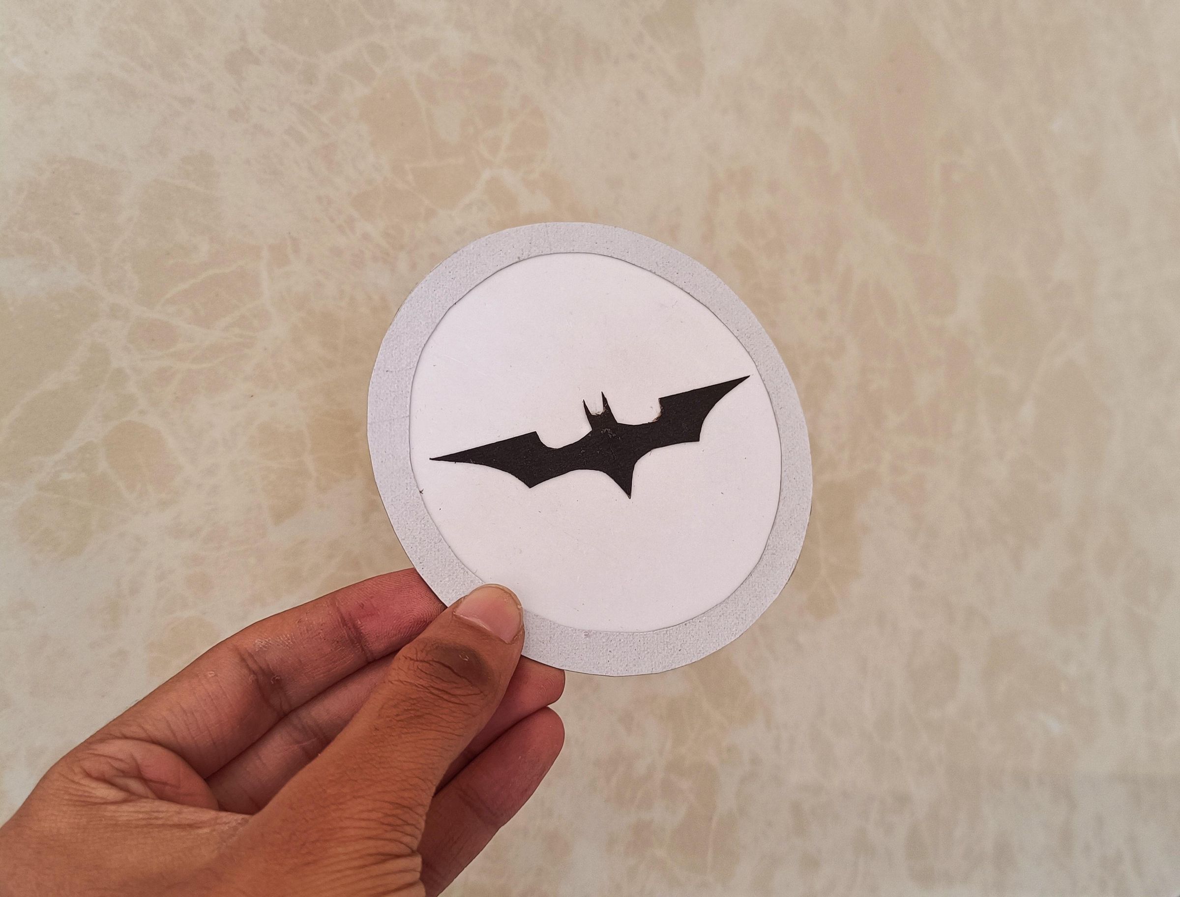 BatSignal - Lights Up If You Have Missed Calls or Messages : 8 Steps ...