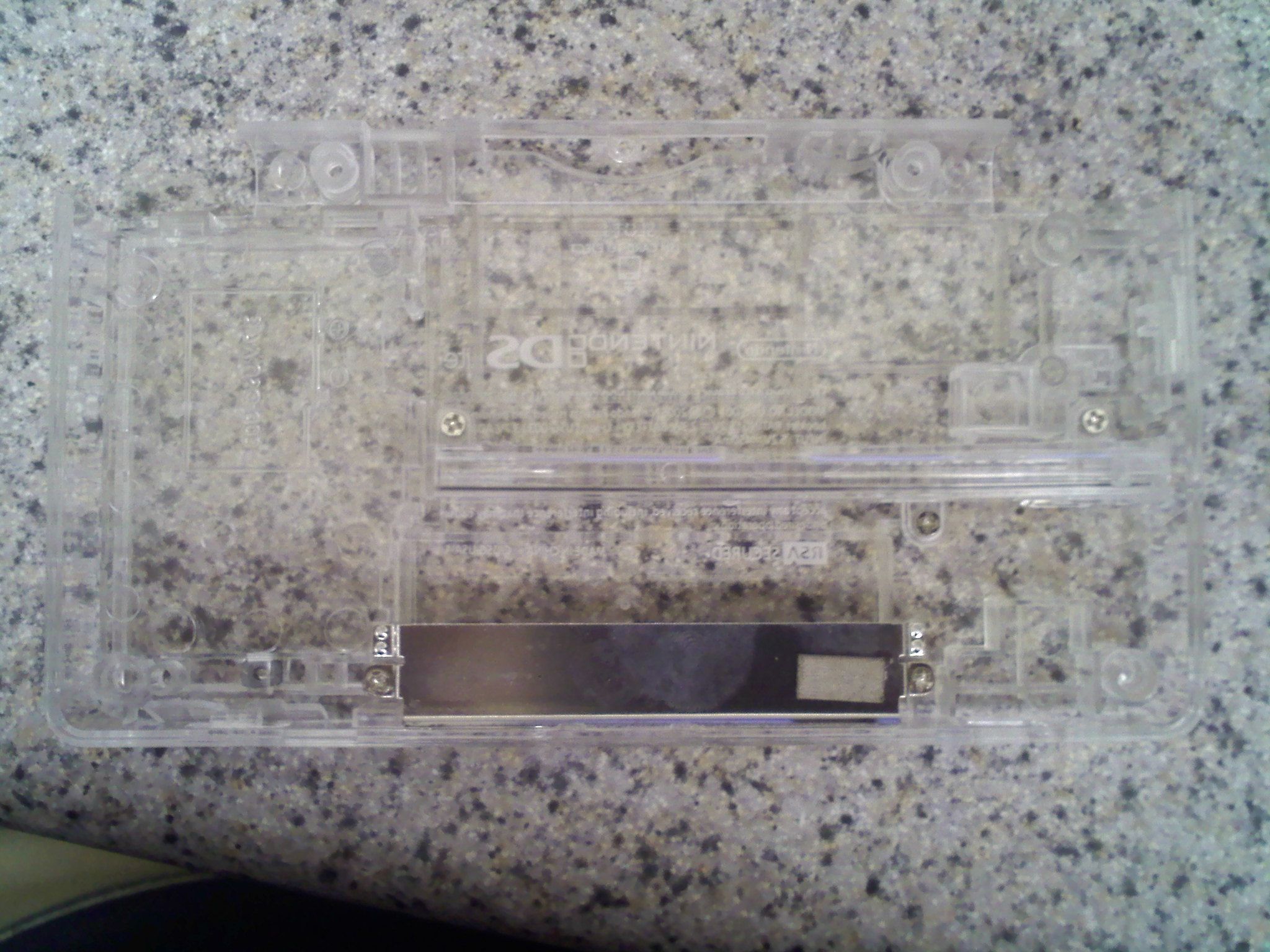 Replace Your Nintendo DS Lite Shell : 5 Steps - Instructables